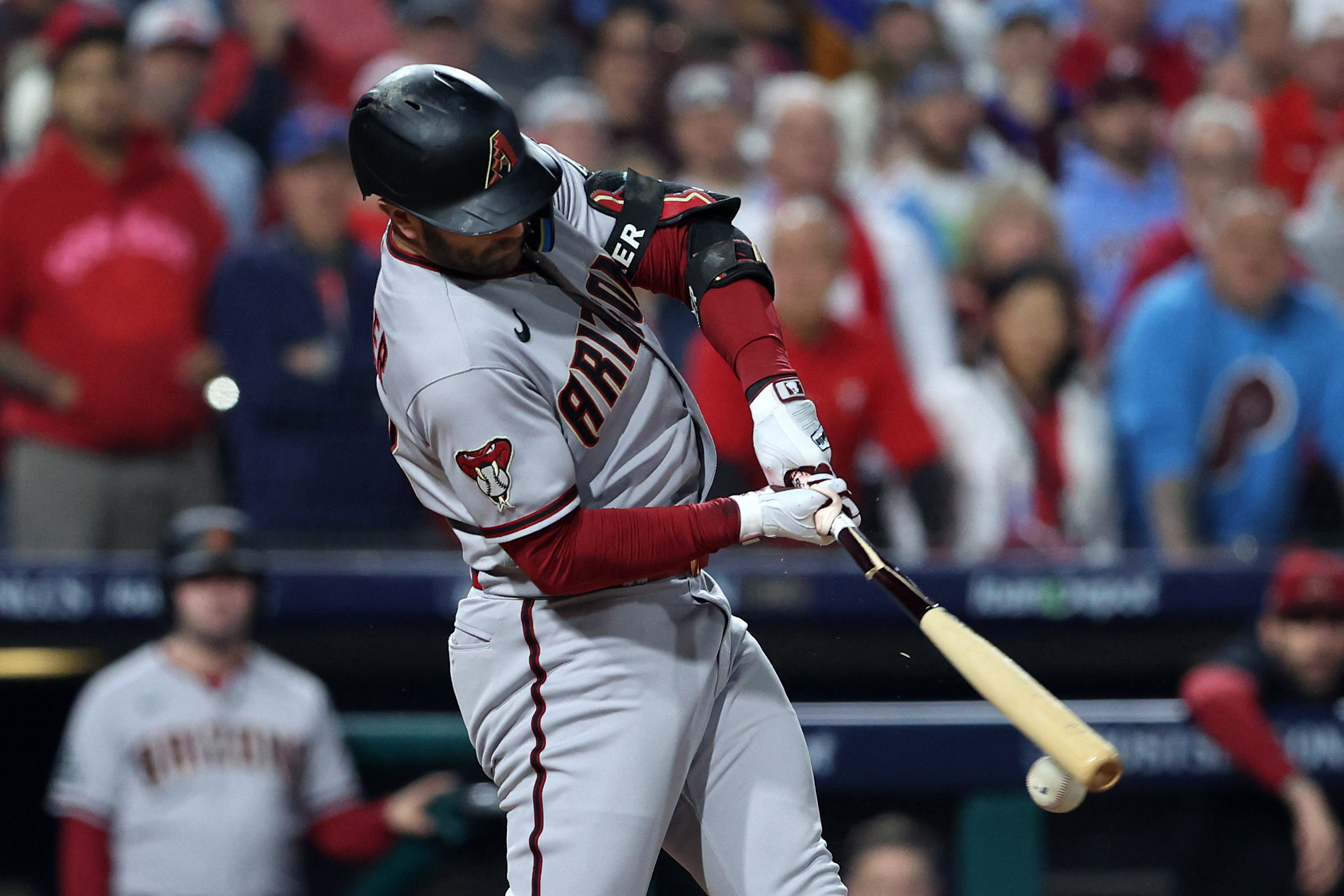 D-backs cap NLCS comeback, stun Phillies in Game 7 | Reuters