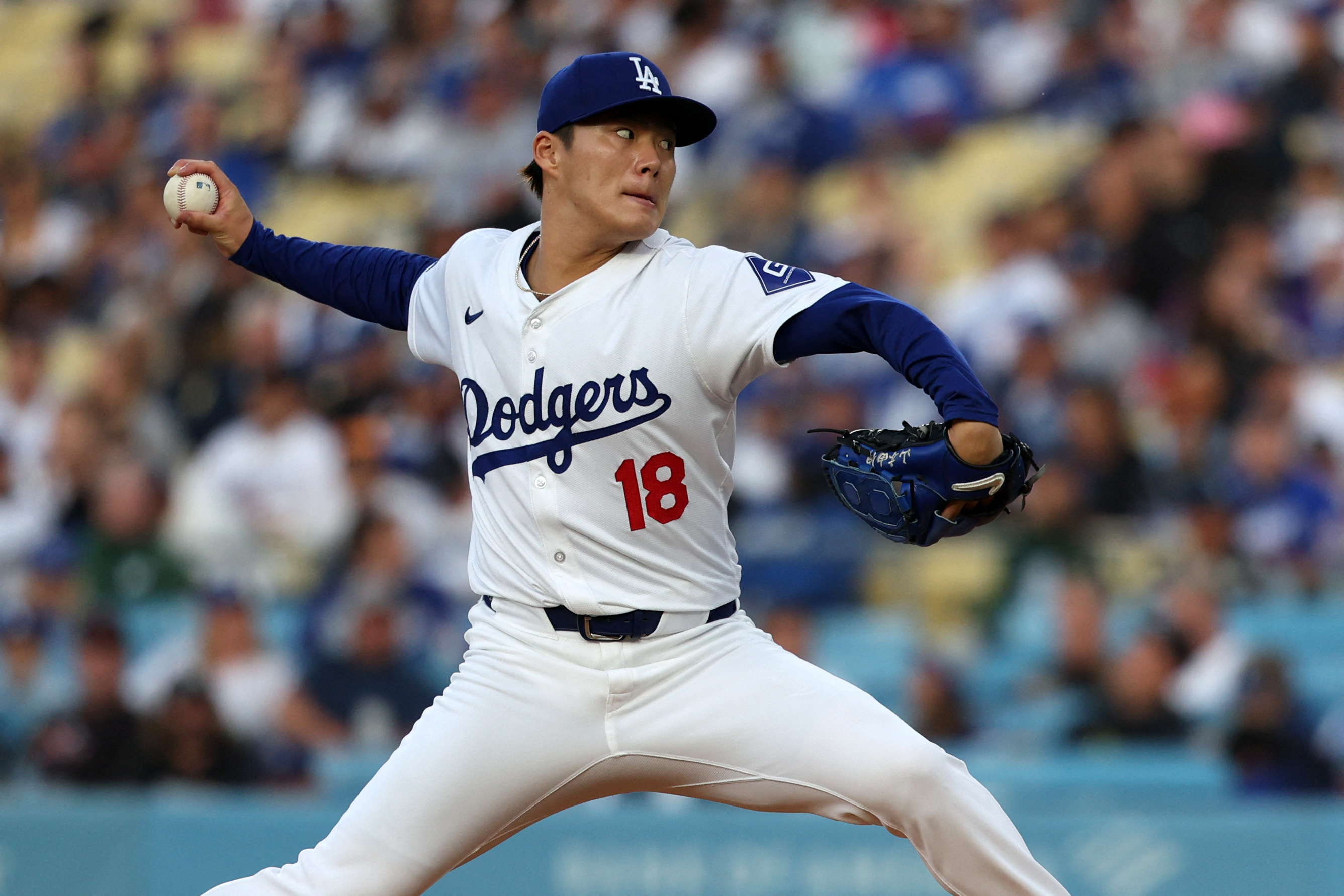 Yamamoto's 2nd straight CG sparks Dodgers in G2 - EMSEKFLOL.COM
