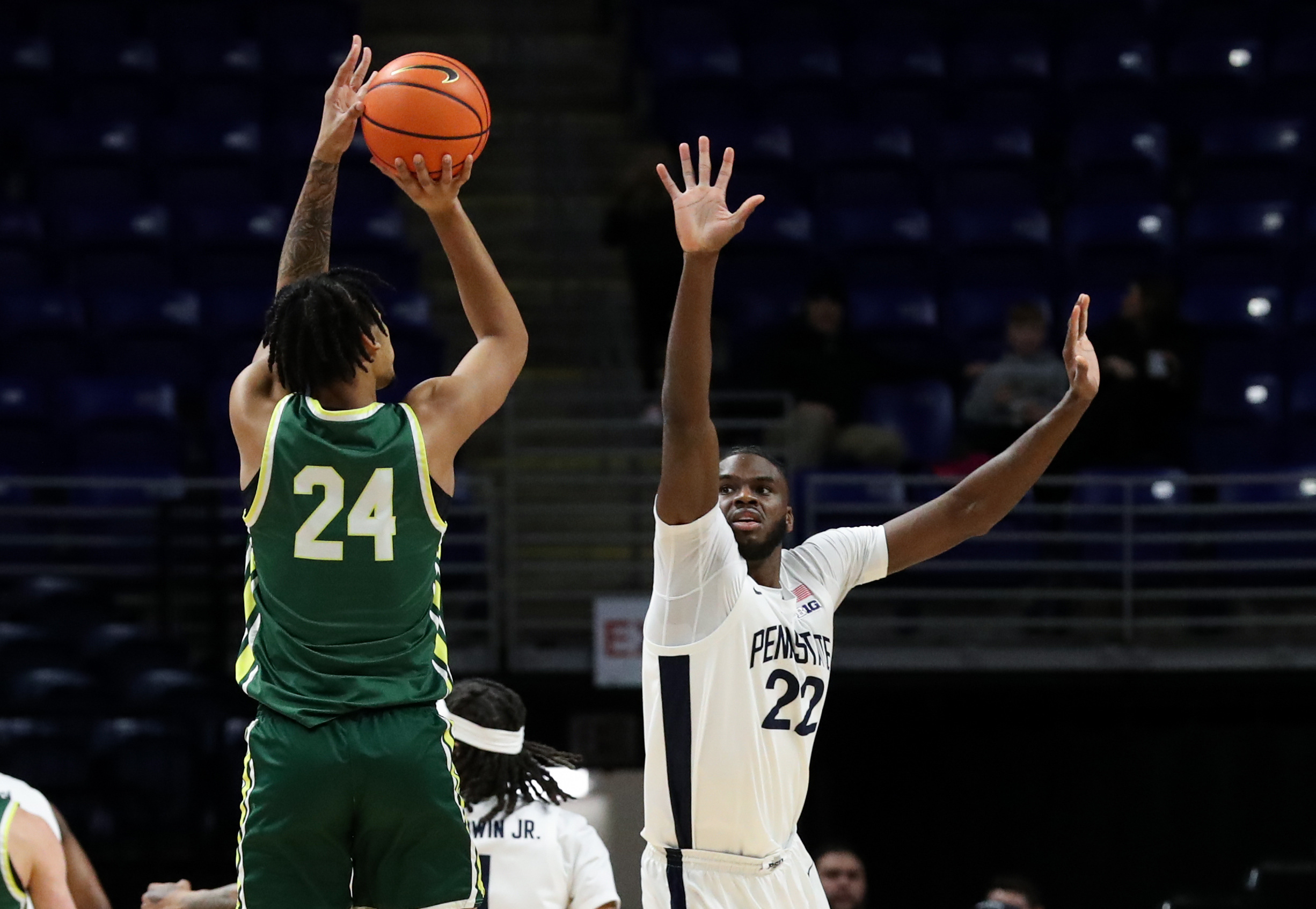 Kanye Clary puts up 20 as Penn State tops Le Moyne | Reuters