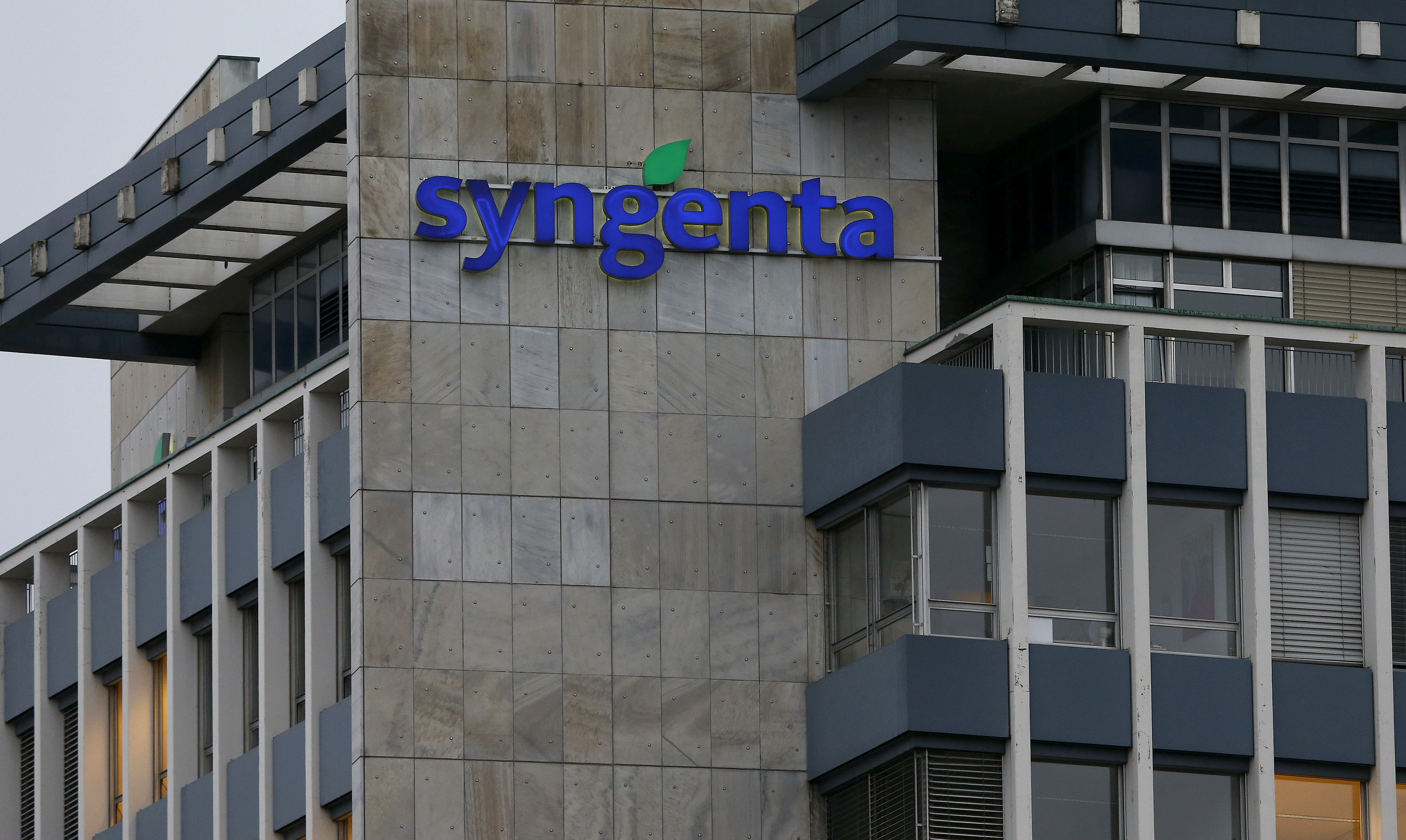 Syngenta expects Ukraine harvest to fall by a third | Reuters