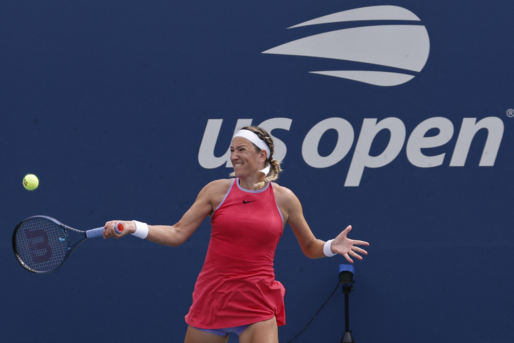 Azarenka exits U.S. Open after loss to Wang | Reuters