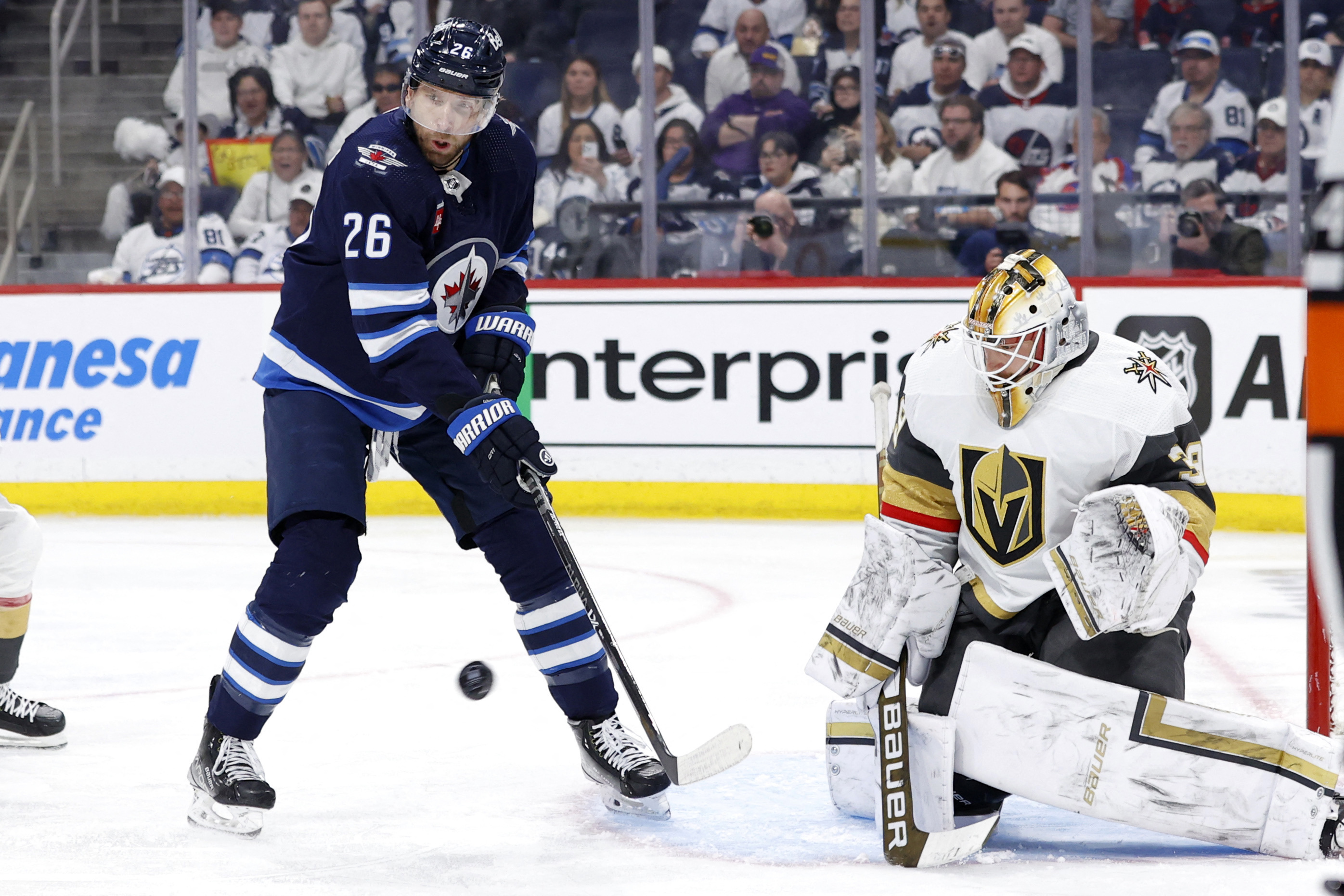 Michael Amadio’s winner in 2OT lifts Knights over Jets | Reuters