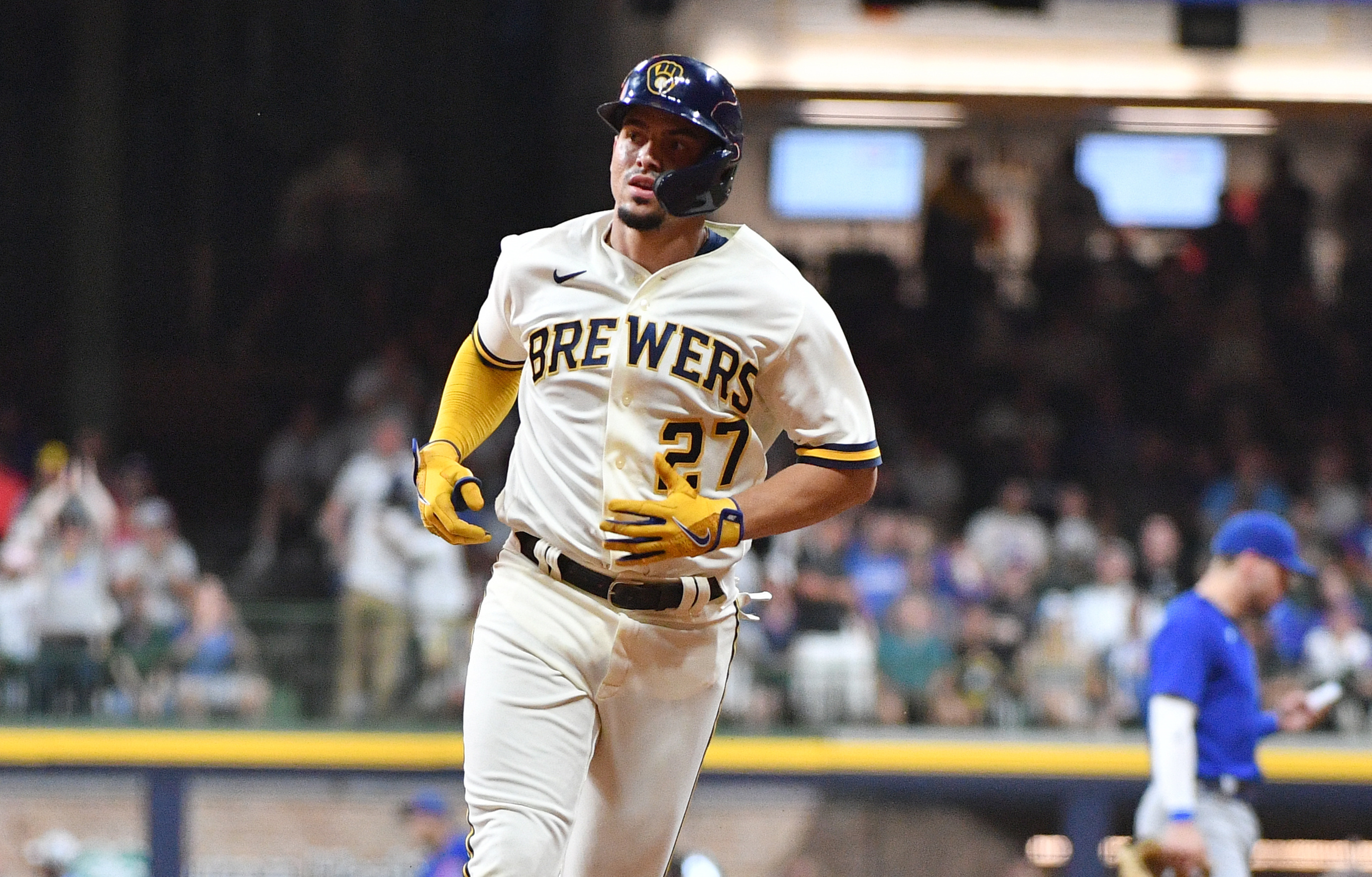 Mike Tauchman's heroics push Cubs past Brewers | Reuters