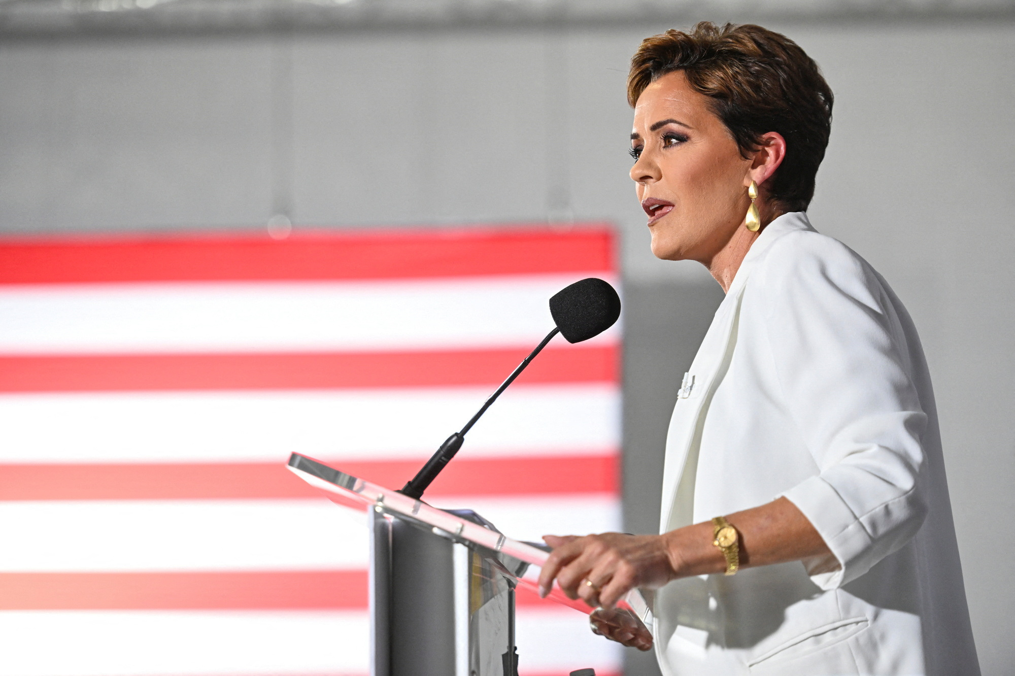 Trump ally Kari Lake to launch US Senate bid in Arizona | Reuters