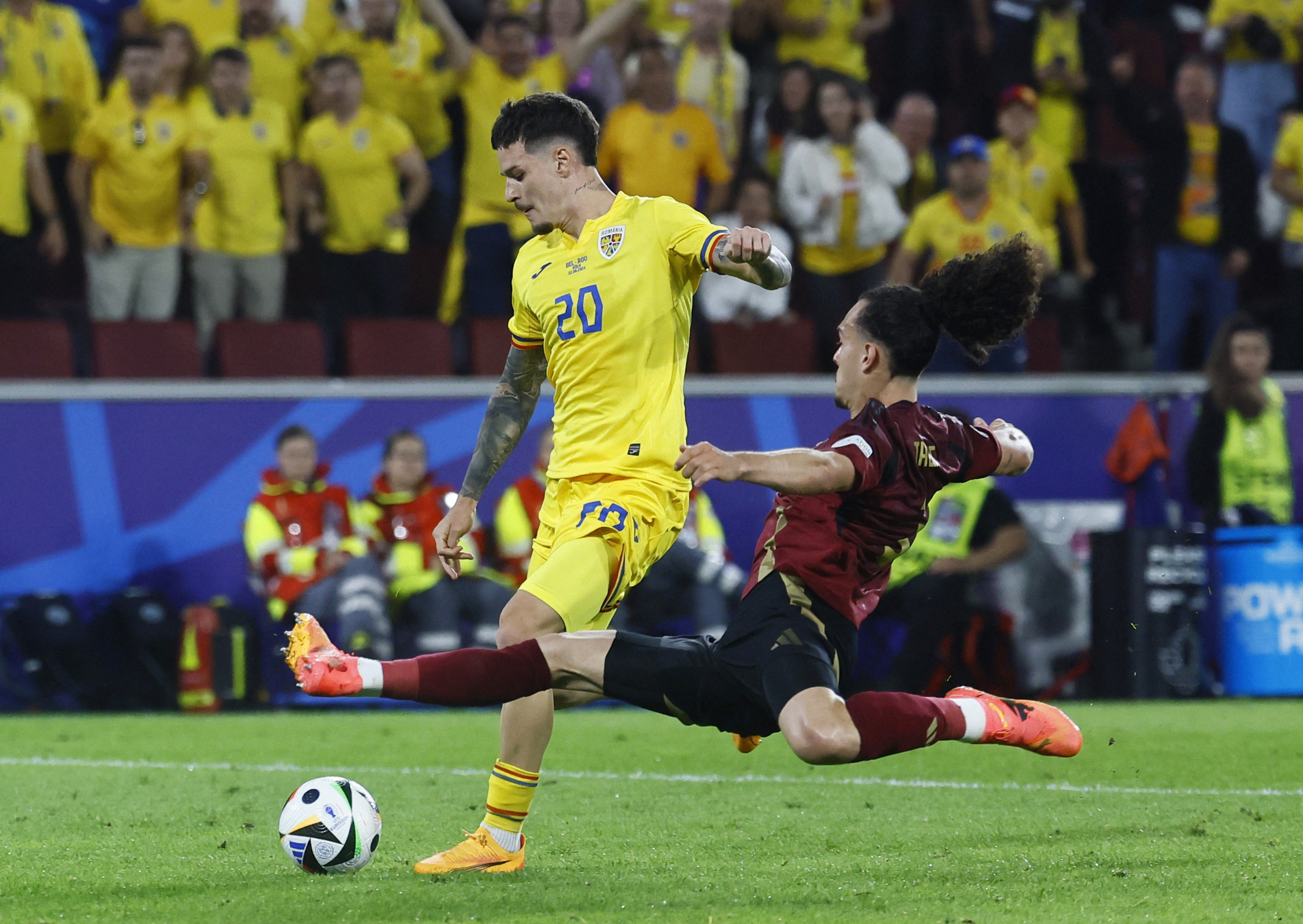 Brilliant Belgium back on track with 2-0 win over Romania | Reuters