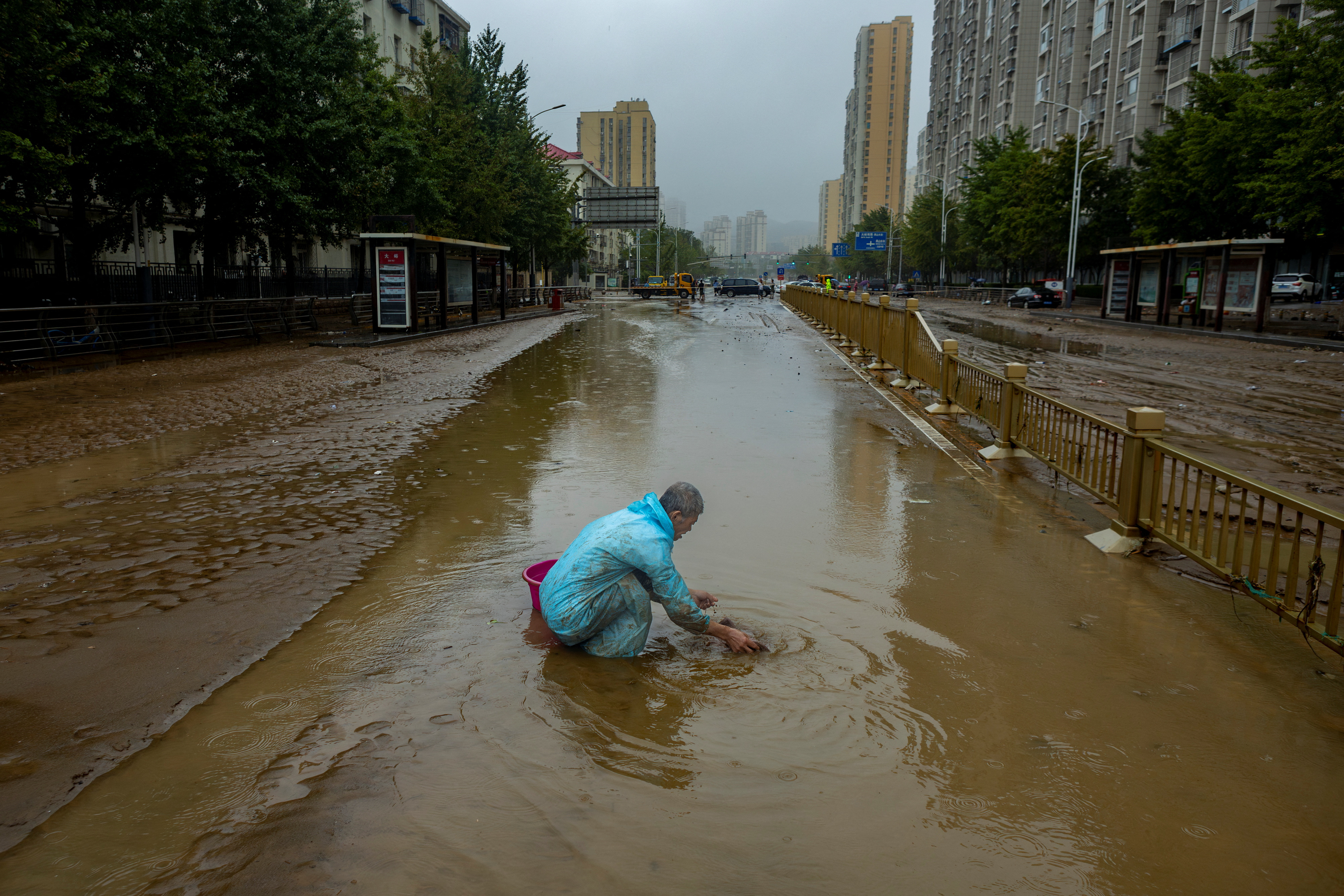 Typhoon Doksuri cuts path of devastation across China - August 7, 2023 ...