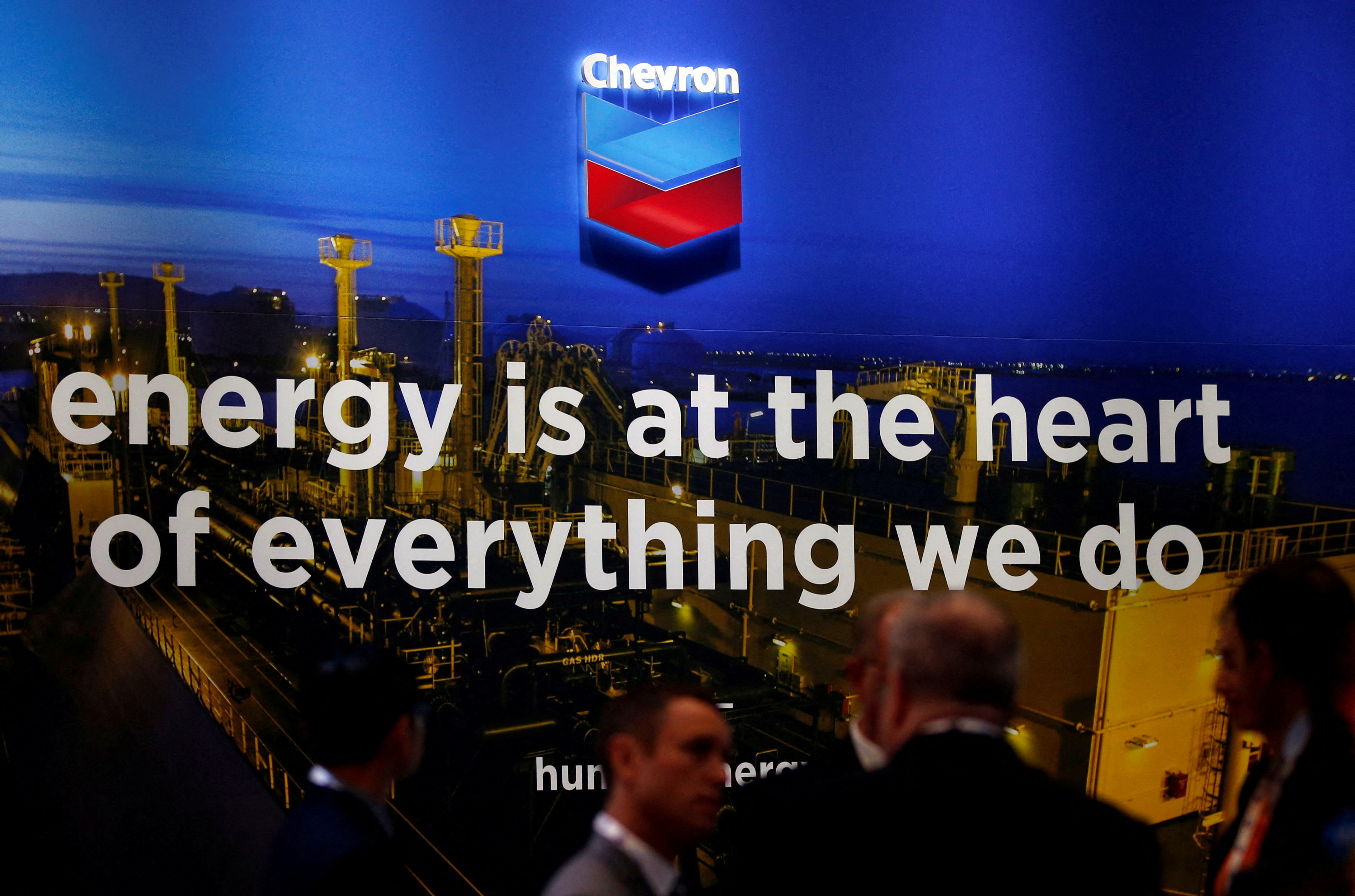 U.S. Oil investors back energy transition plans at shareholder meetings ...