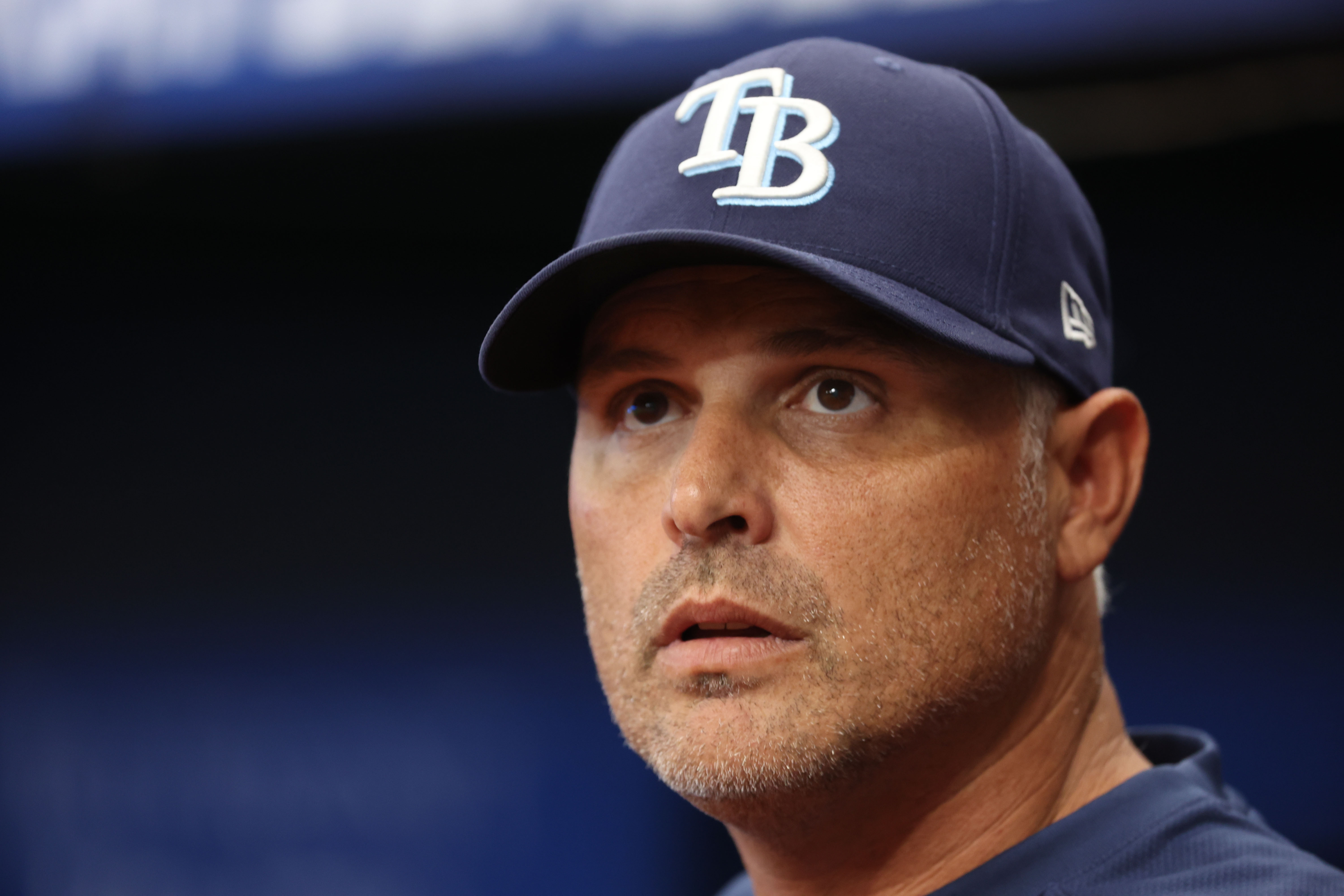 Yankees score 3 runs in 8th inning to end Rays’ win streak | Reuters