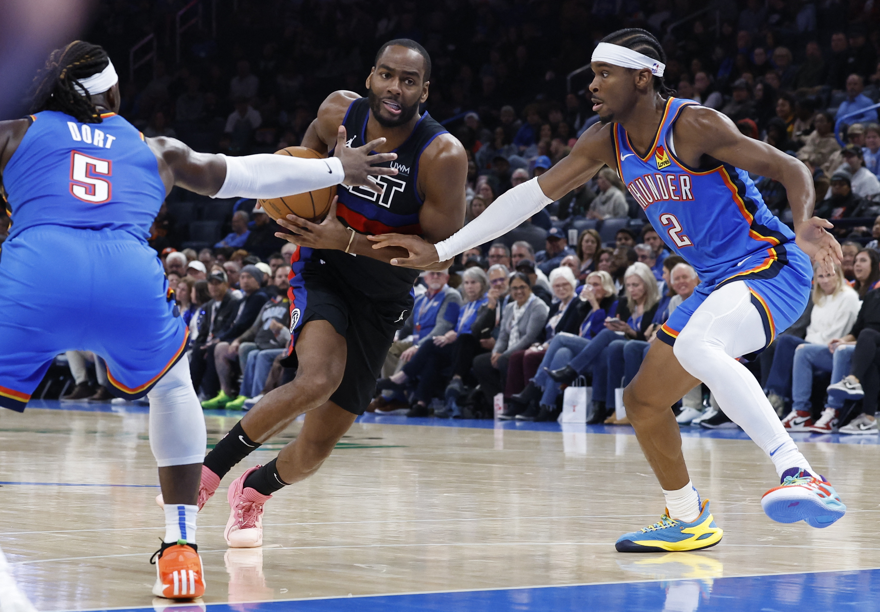 Shai Gilgeous-Alexander bounces back to lead Thunder over Pistons | Reuters