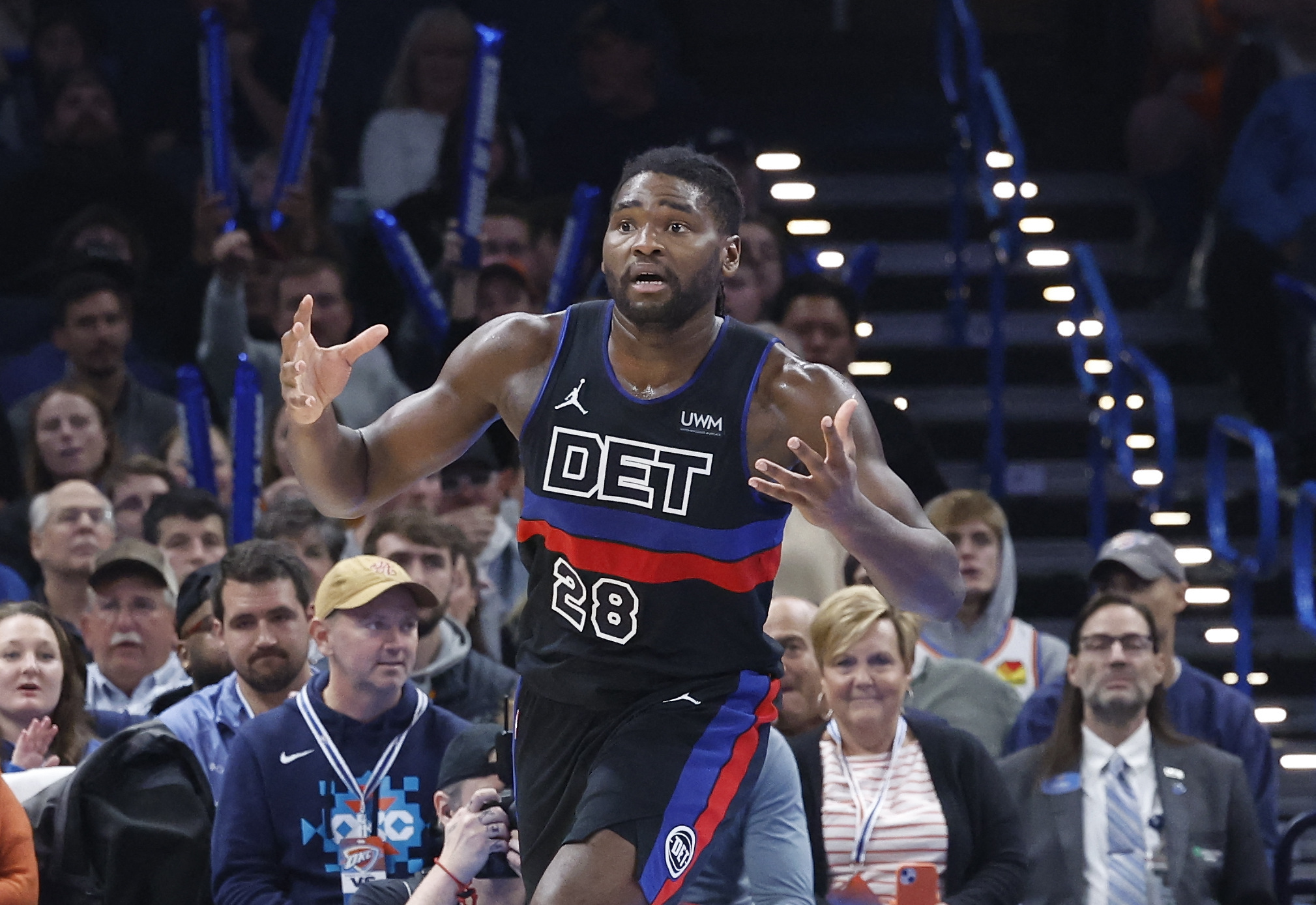 Shai Gilgeous-Alexander bounces back to lead Thunder over Pistons | Reuters