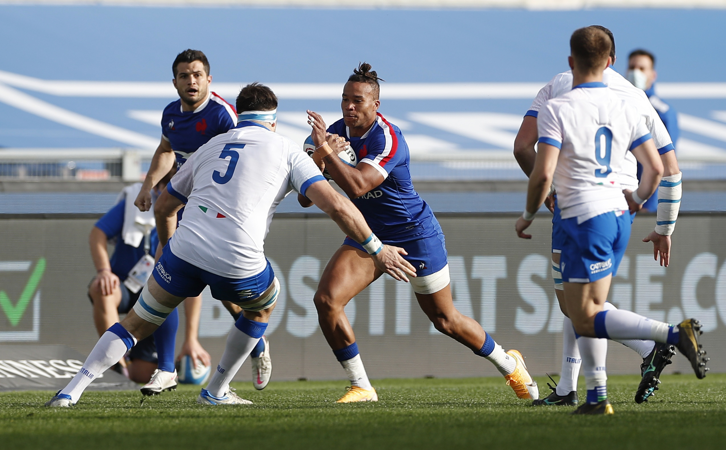 Rugby-France make explosive start to Six Nations with 50-10 win in ...