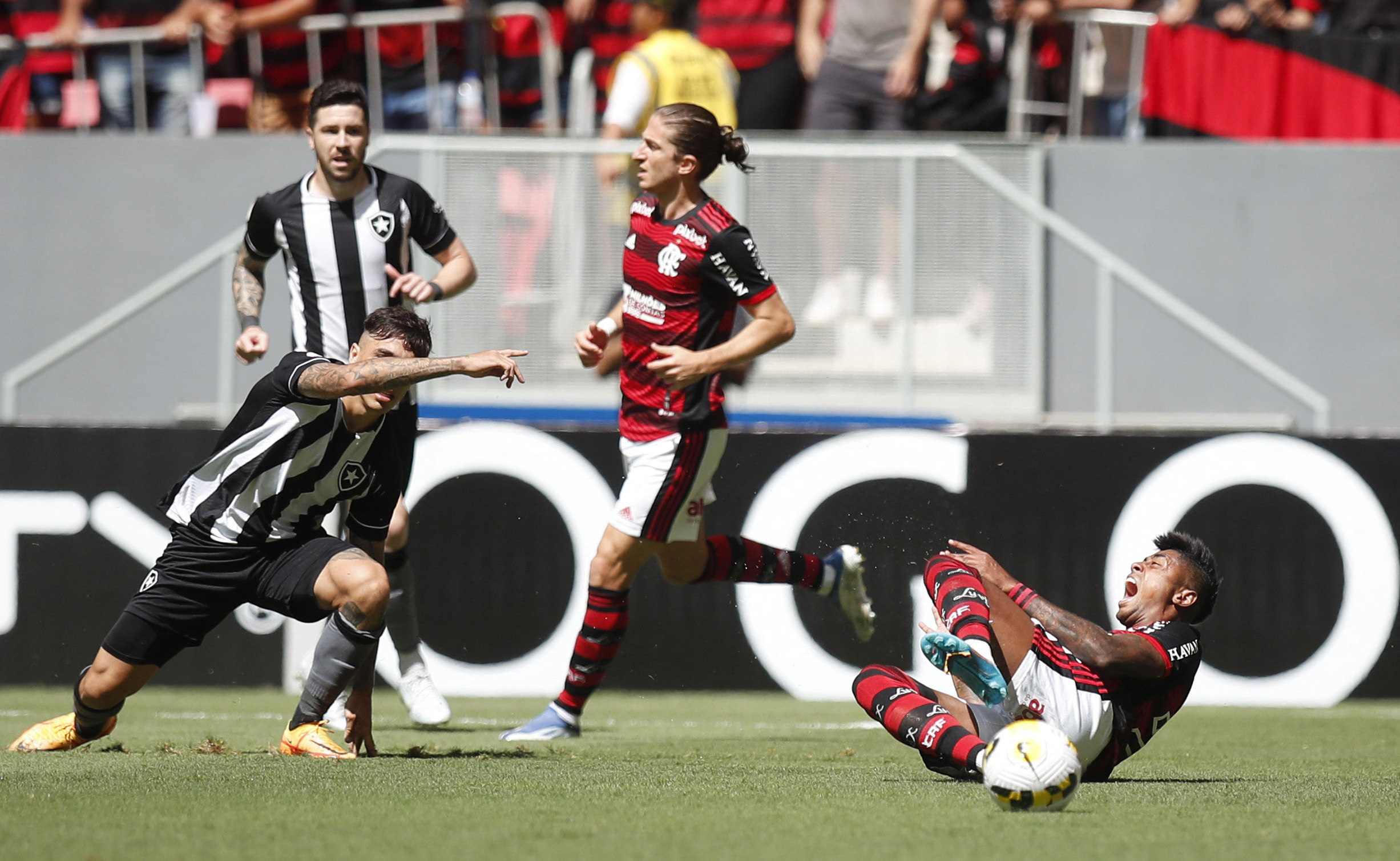 Erison strike gives Botafogo 1-0 win over Flamengo | Reuters