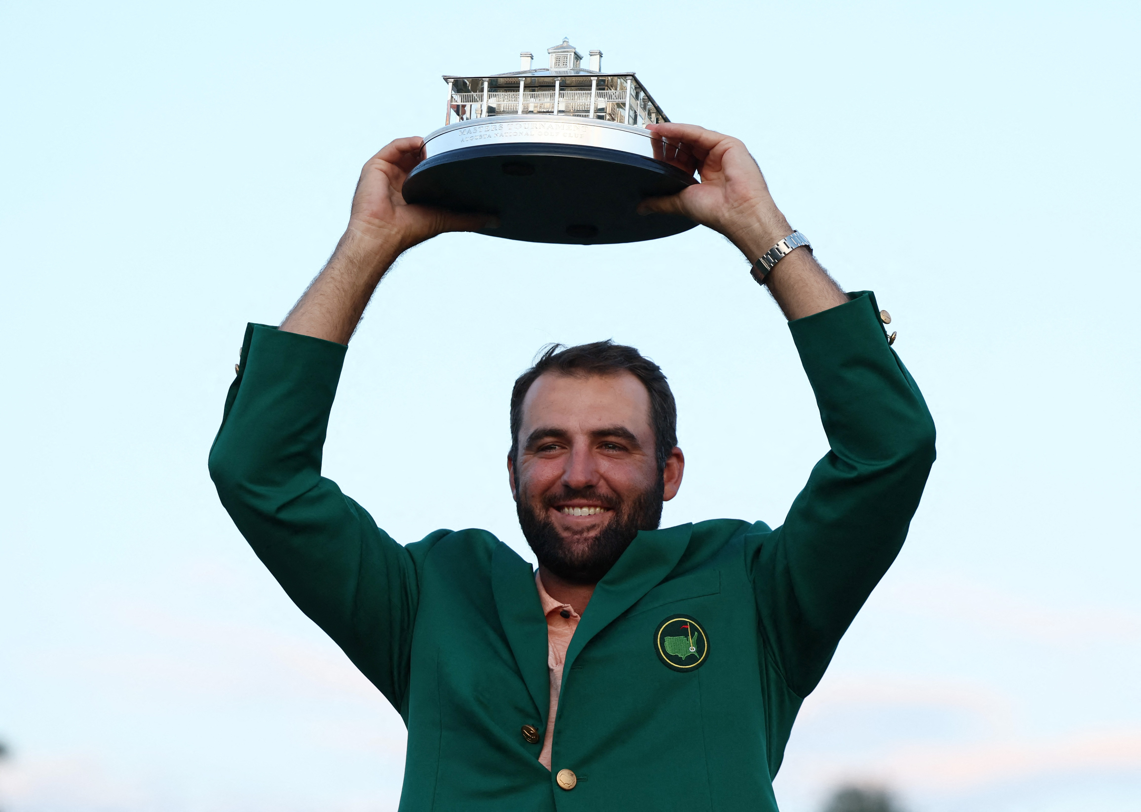 Scheffler takes Green Jacket after Amen Corner bares teeth | Reuters