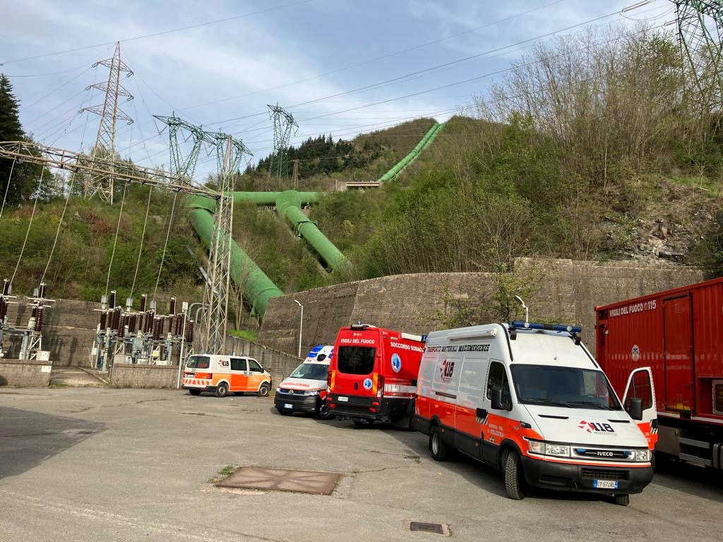 At least three killed in blast at Italian hydroelectric plant | Reuters