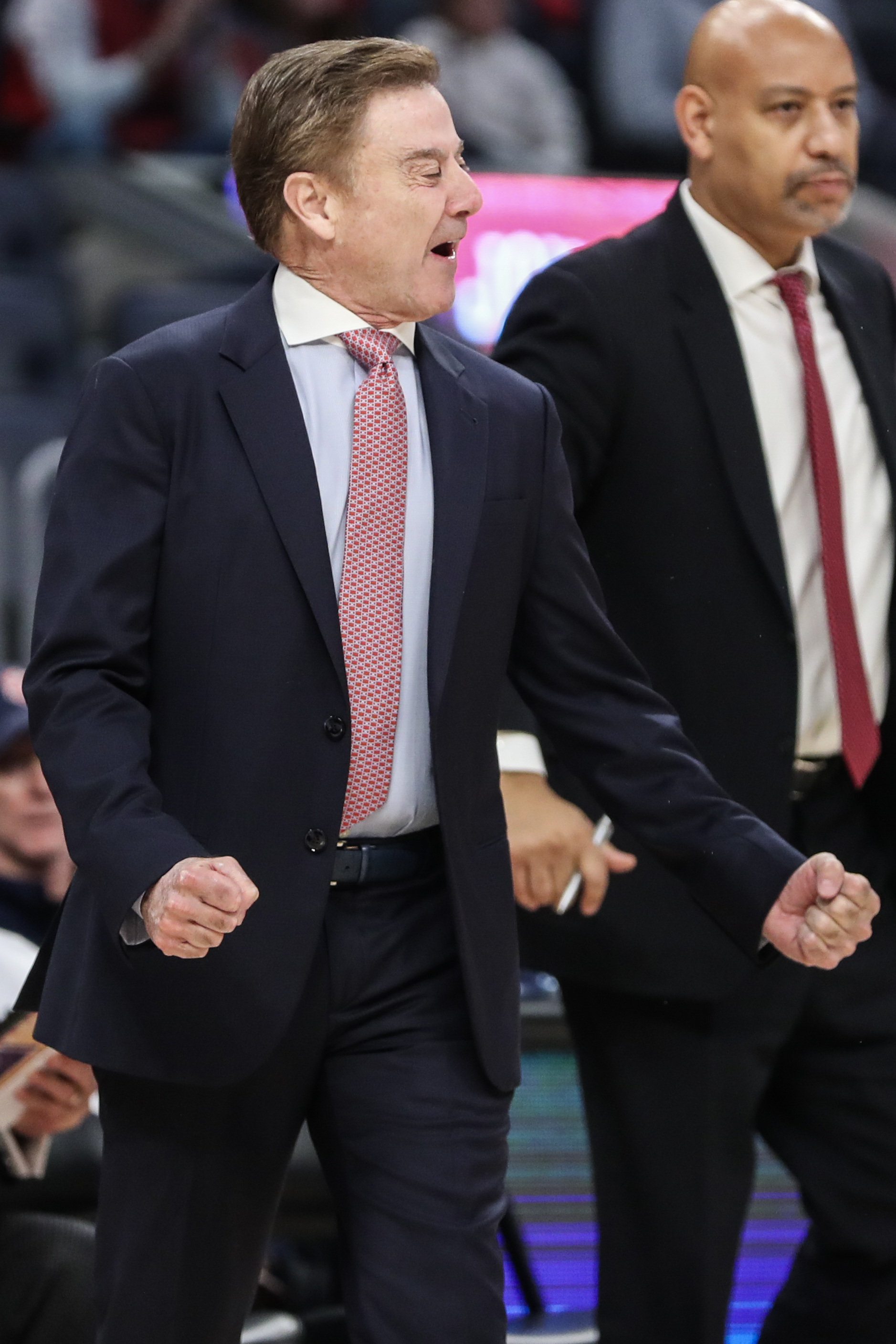 Daniss Jenkins helps St. John's hold off Hofstra down stretch | Reuters