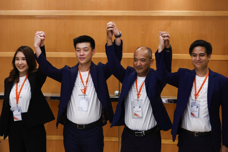 Thailand's disbanded opposition regroups in new party | Reuters