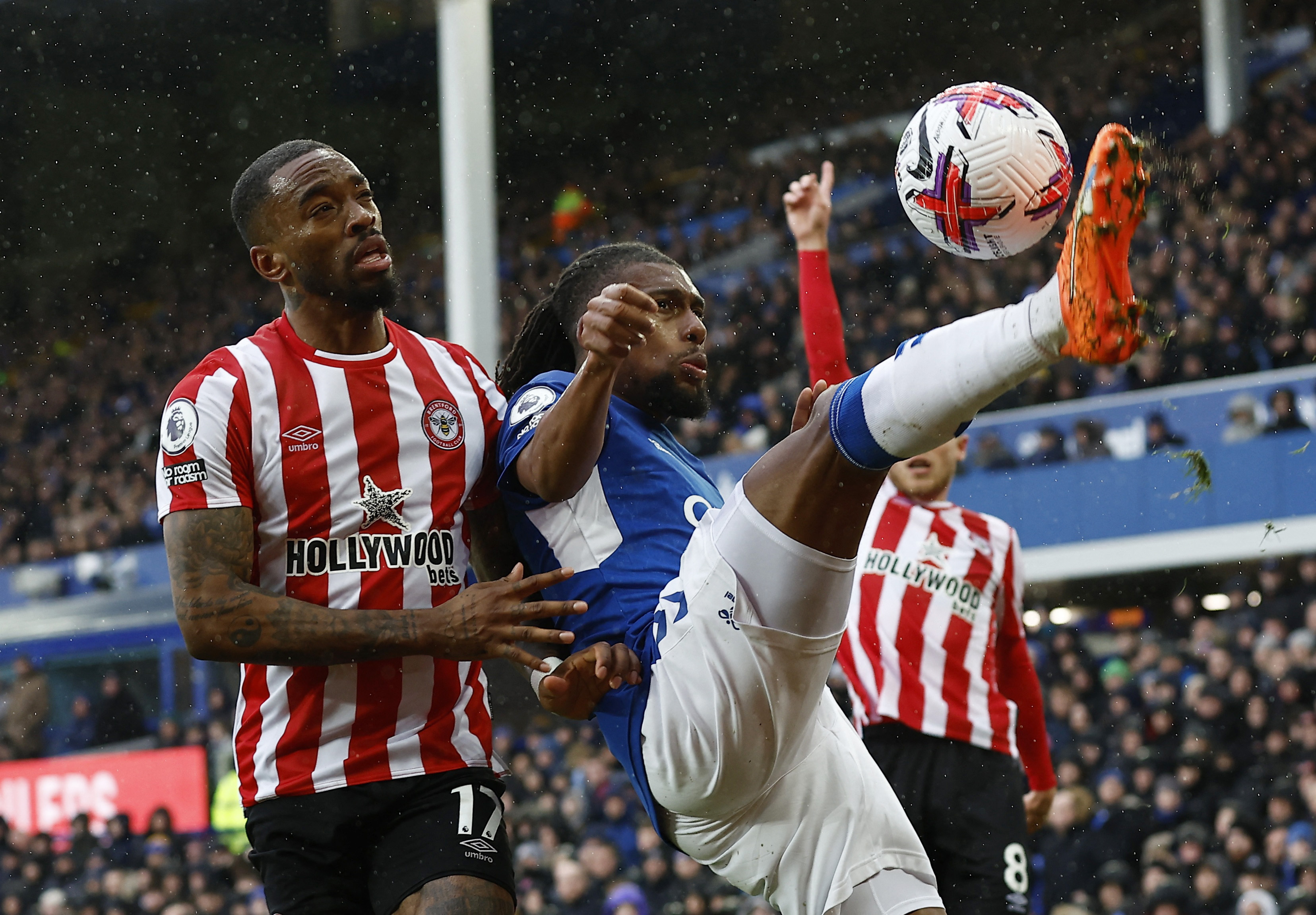 Everton earn vital points with 1-0 win over Brentford | Reuters