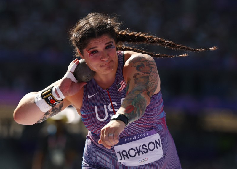 Athletics-World champion Jackson misses out on women's shot final | Reuters