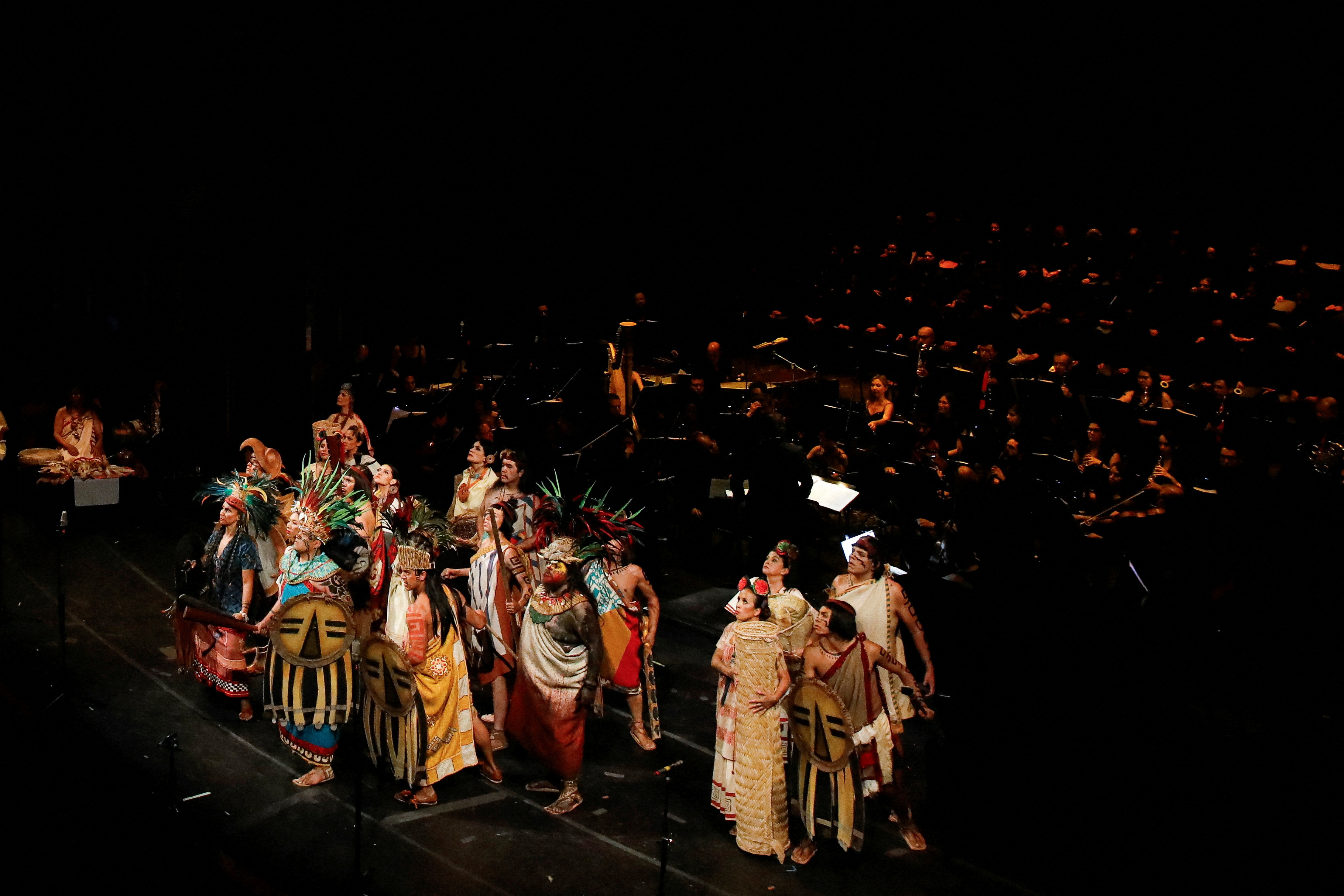 In Mexico, tale of iconic king dazzles in Aztec opera | Reuters