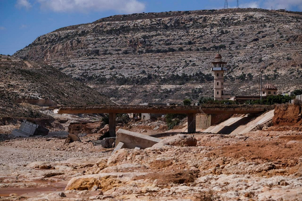 Catastrophic Libya flood kills thousands, desperate relatives search ...