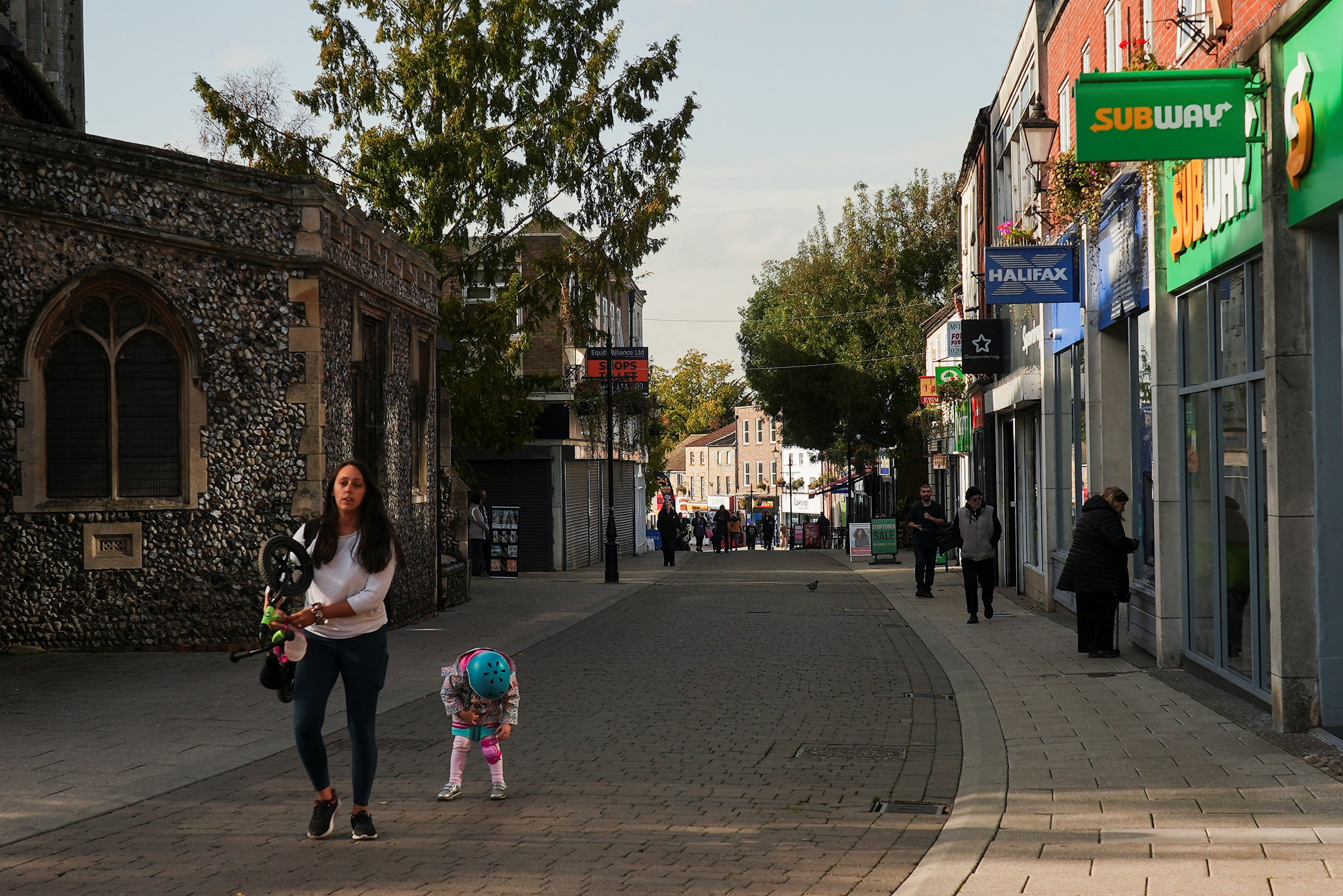 Rothesay sees 'unprecedented' pipeline in UK pension risk transfers ...