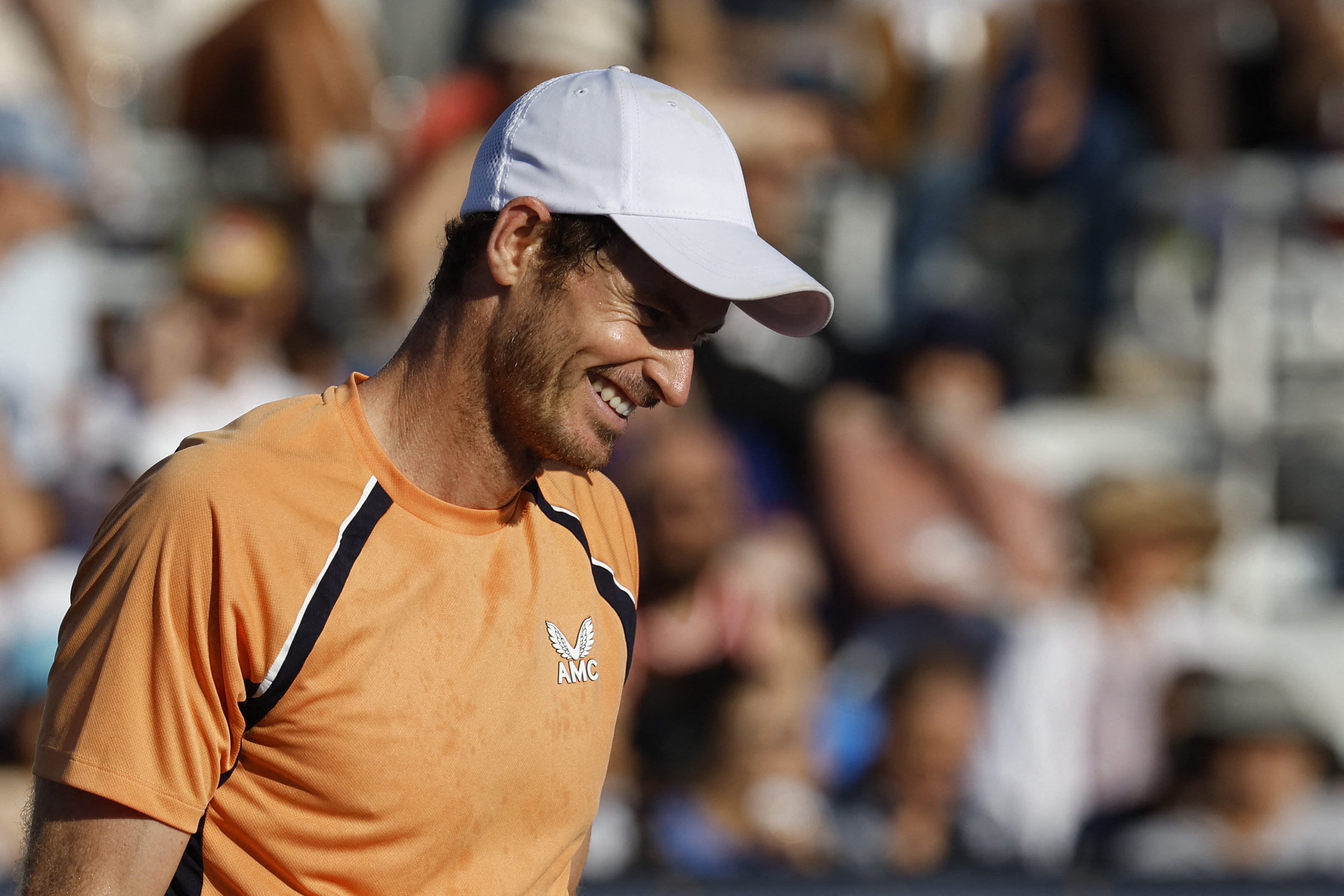 Murray gives fans an effort to remember in Miami swan song | Reuters