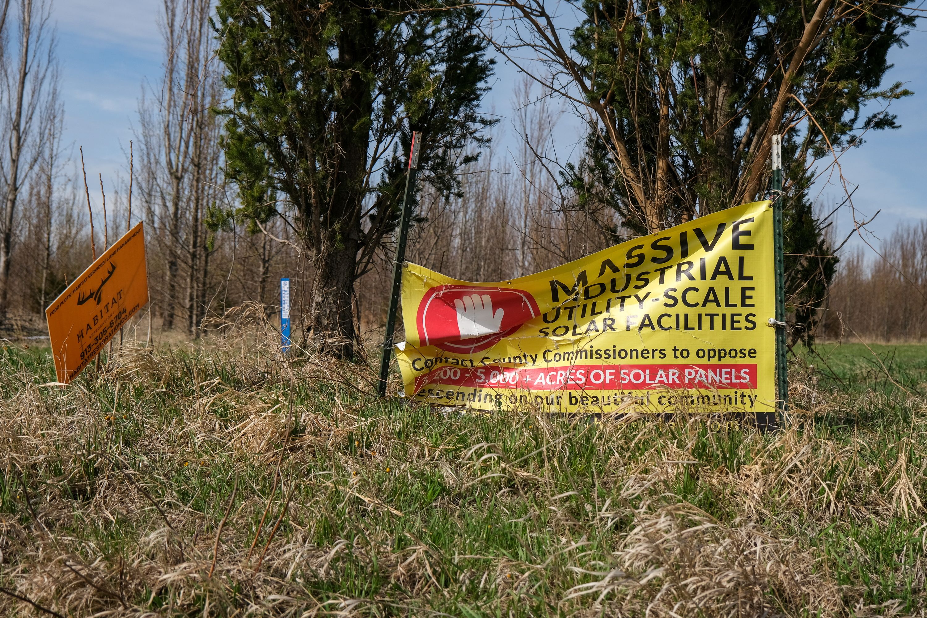 U.S. solar expansion stalled by rural land-use protests | Reuters