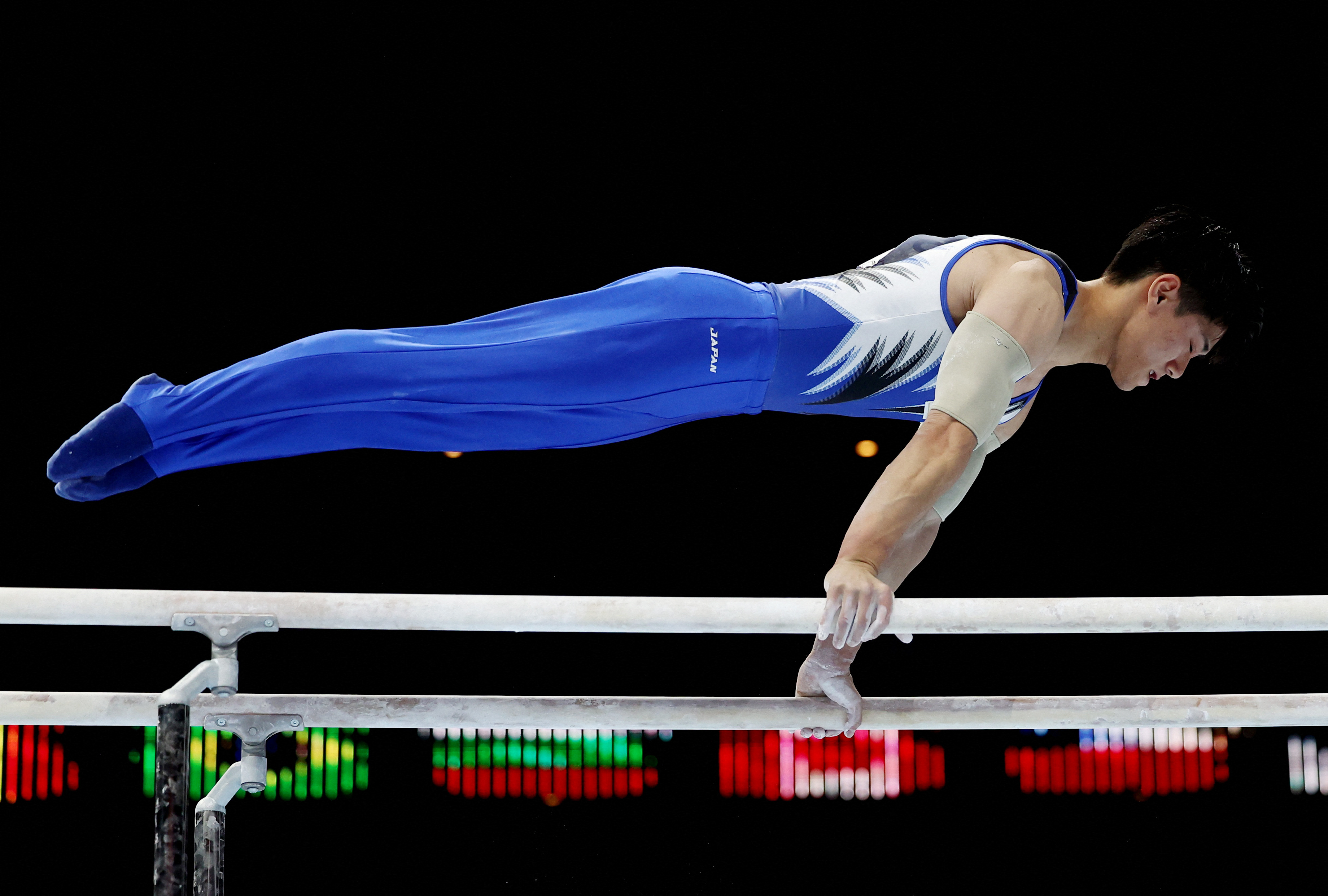 Japan's Hashimoto wins second all-around world title | Reuters