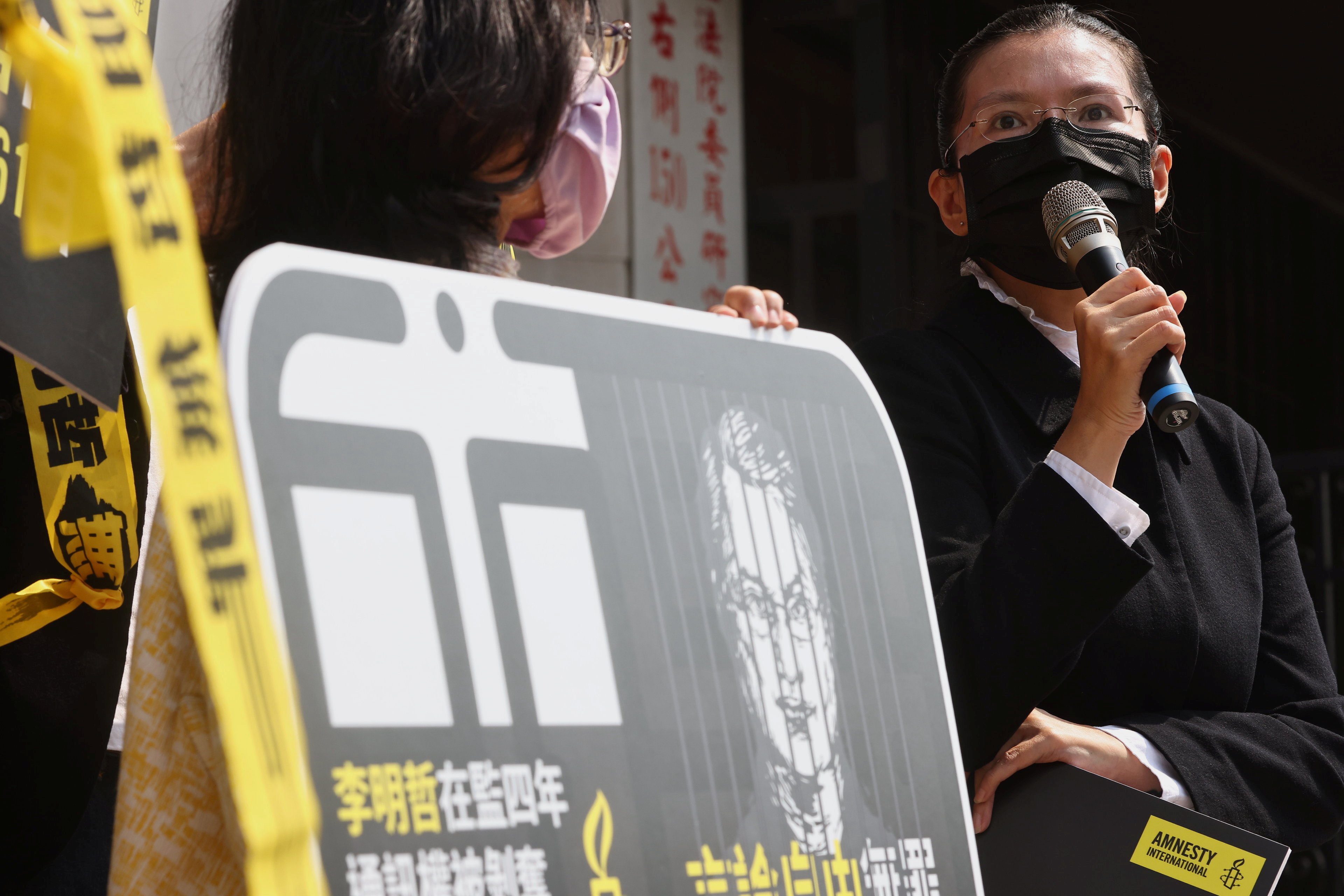 China releases jailed Taiwanese activist, sends him home | Reuters