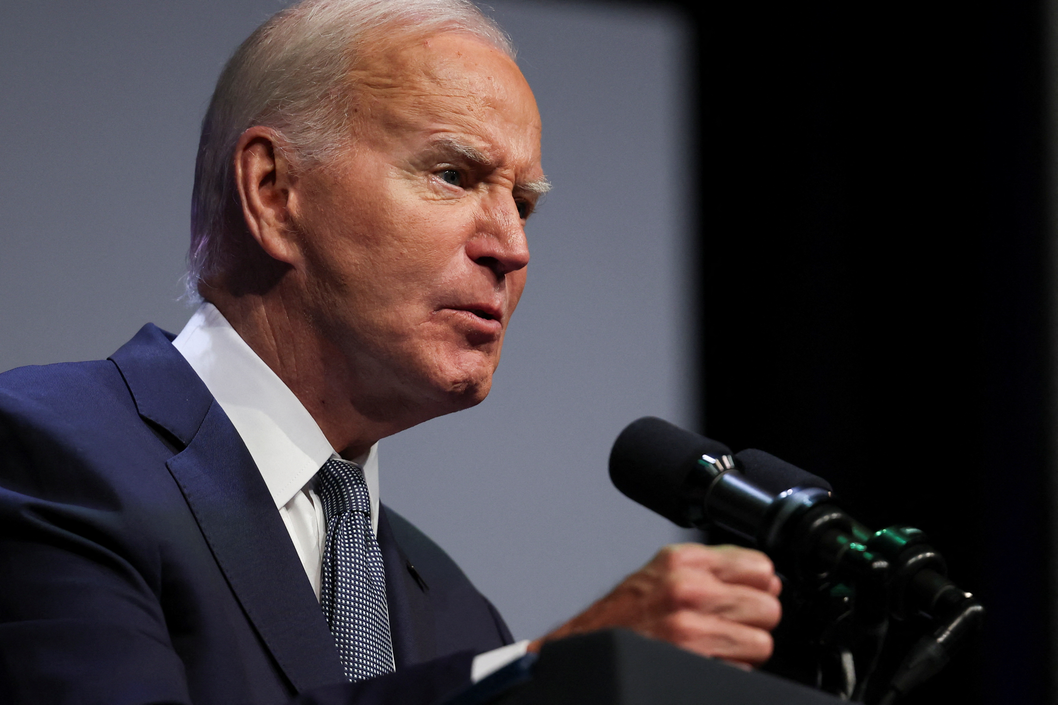 Biden cancels additional $1.2 billion in student debt | Reuters