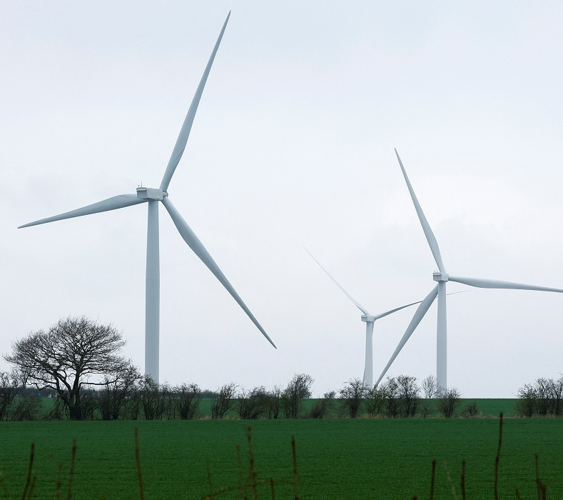 UK lacks local planning staff to process faster wind rules | Reuters