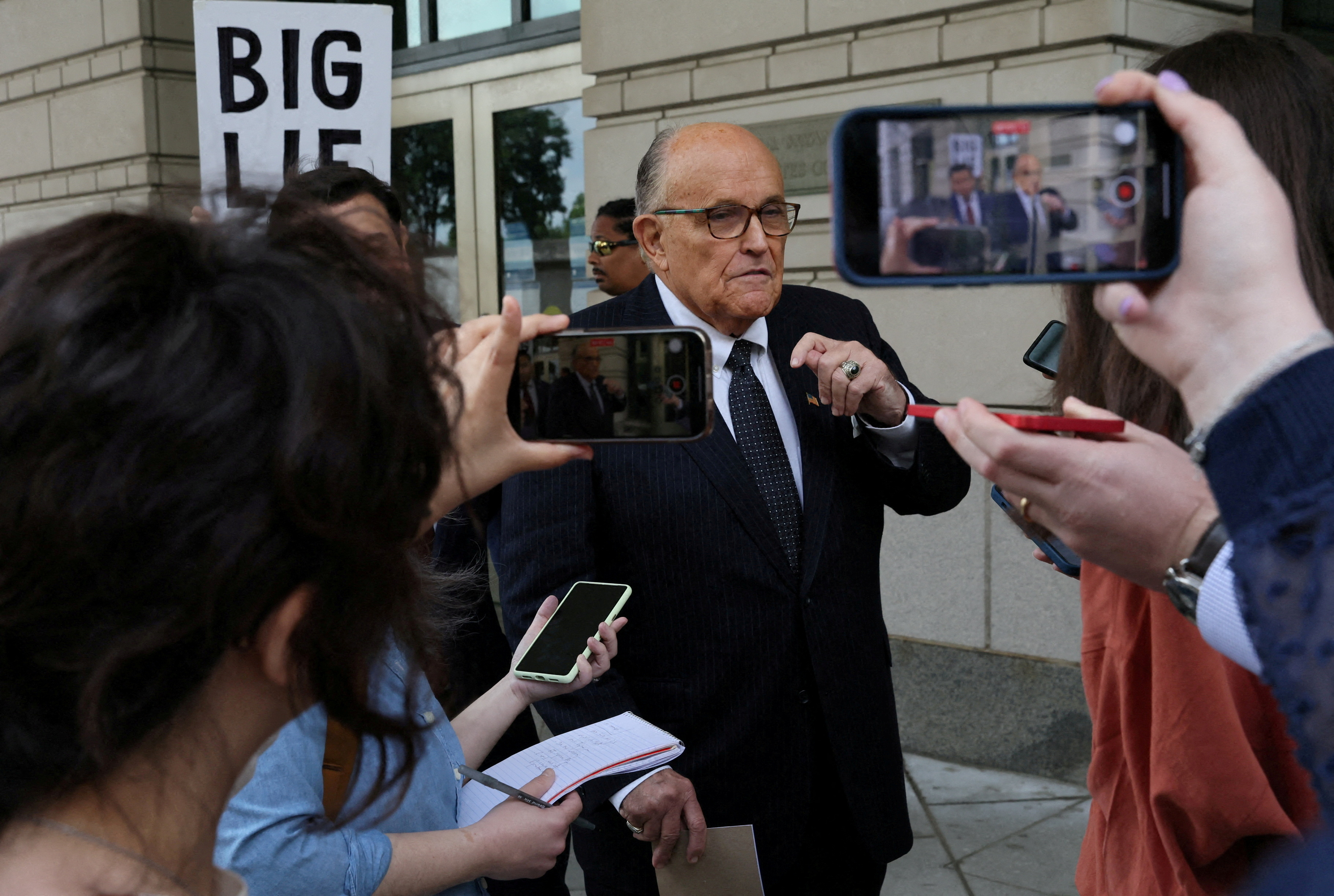 Trump Ally Giuliani Pleads Not Guilty To Georgia Election Subversion 3001