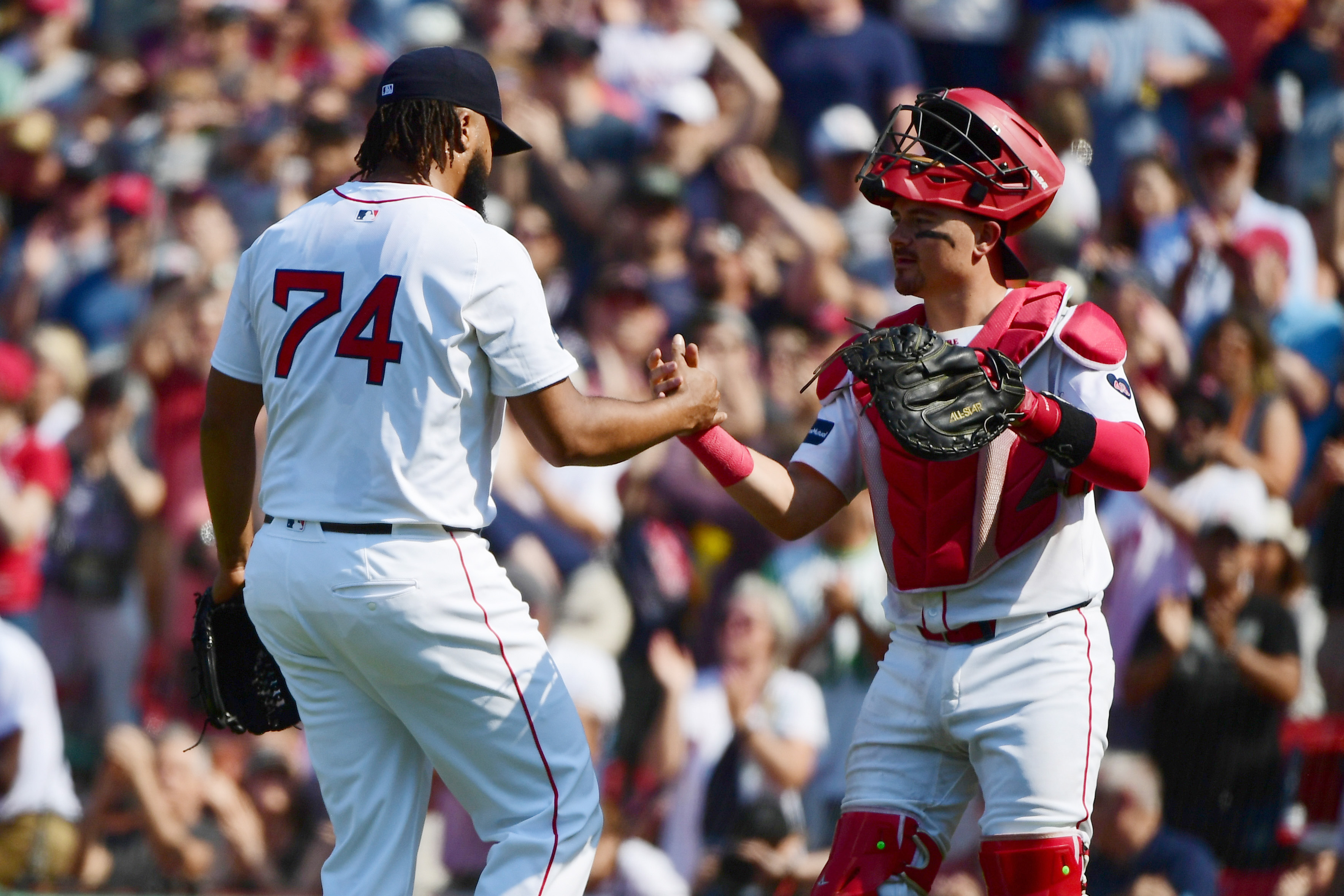Red Sox avoid sweep, edge Brewers on late RBI single | Reuters