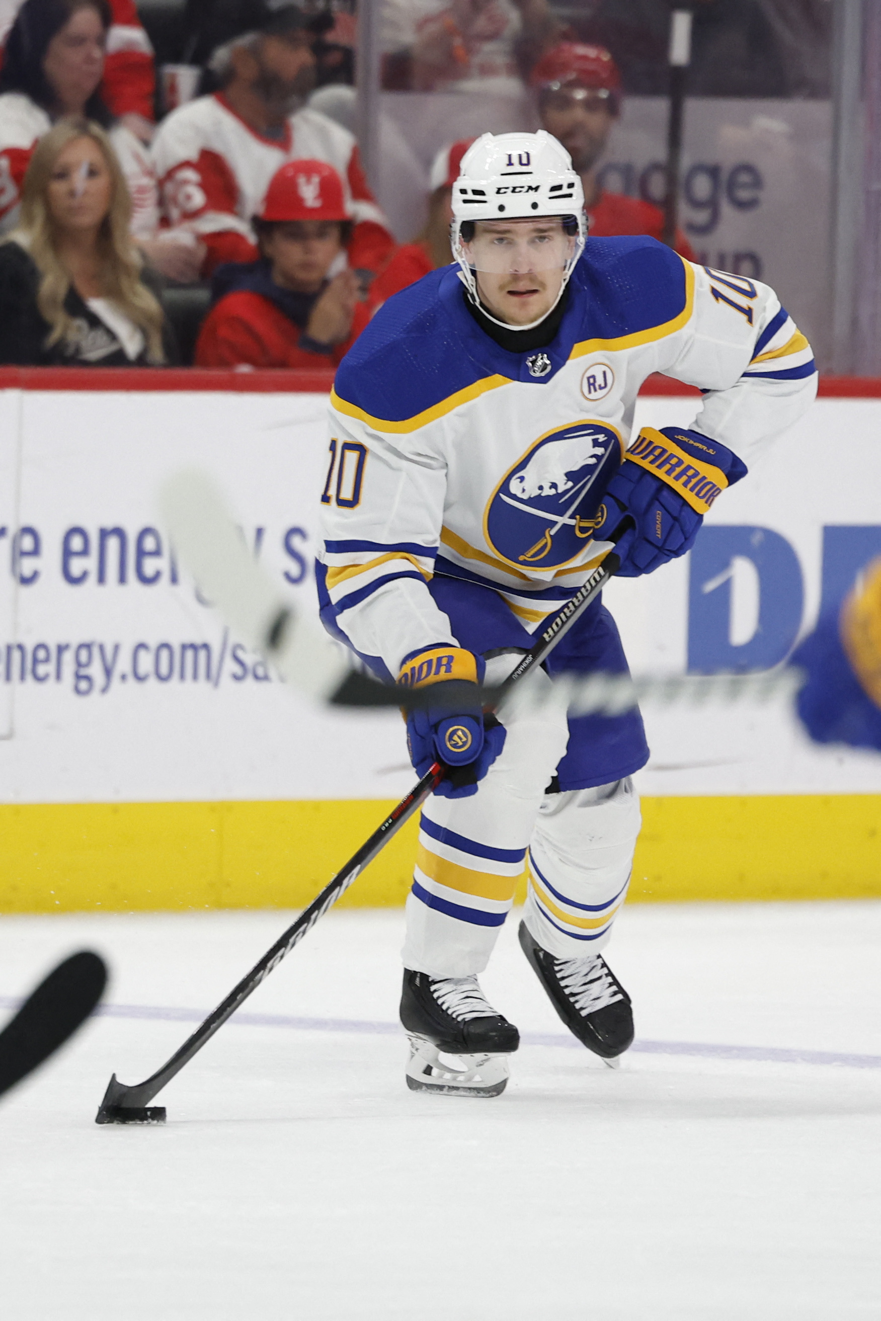 Lucas Raymond, playoff-hopeful Red Wings defeat Sabres | Reuters