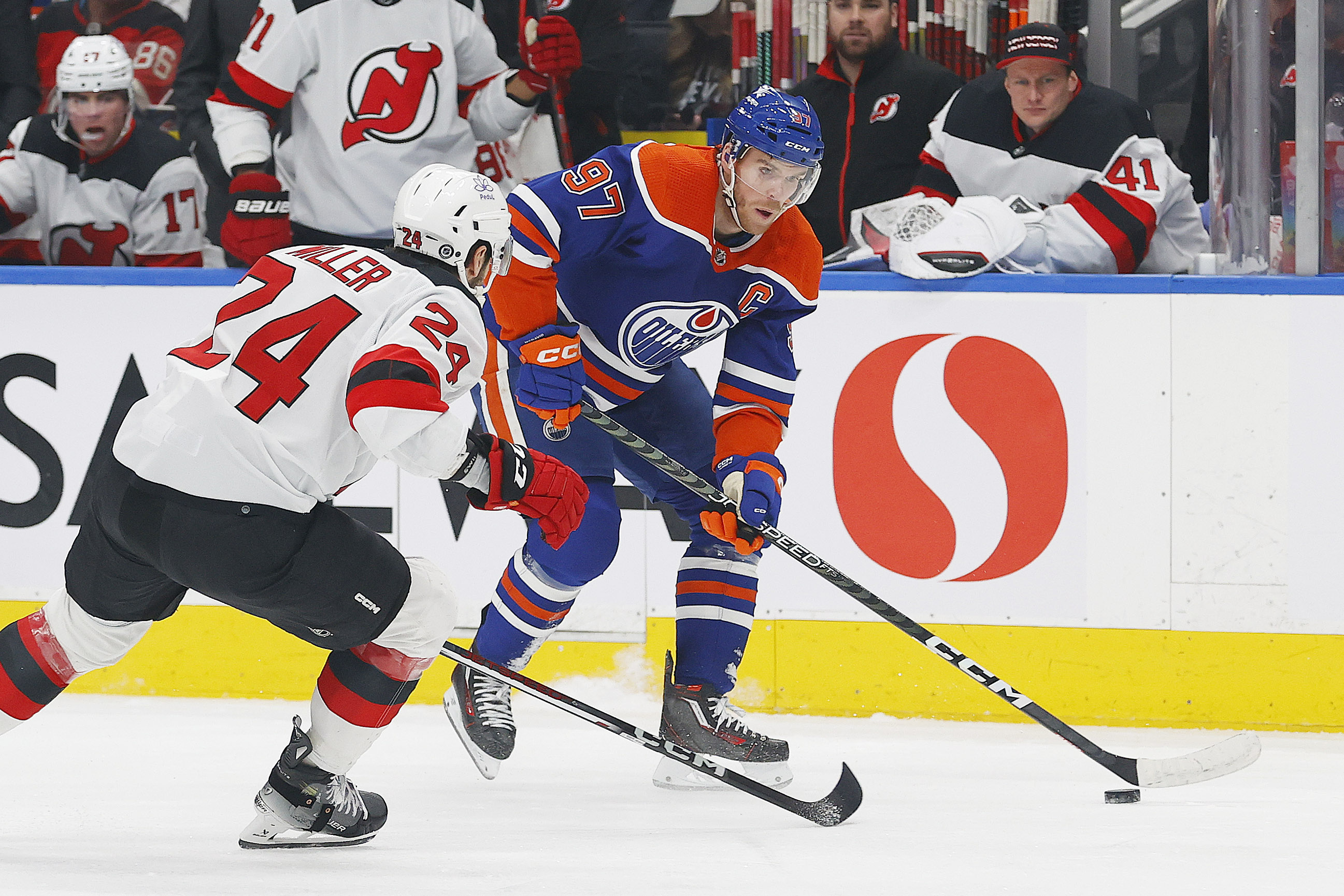 Sizzling Evan Bouchard, Oilers turn back Devils | Reuters