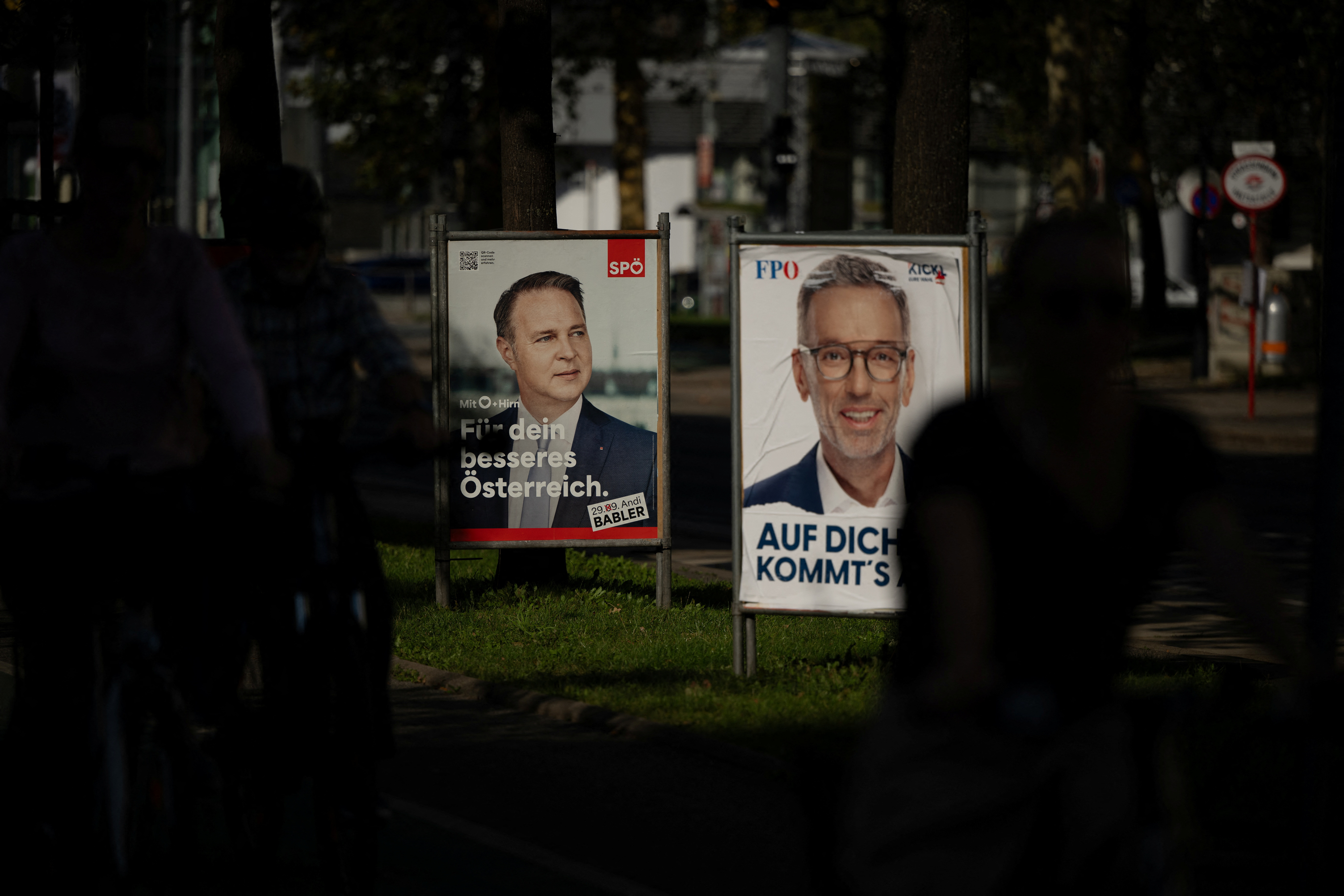 Austrian political parties' plans for the economy | Reuters