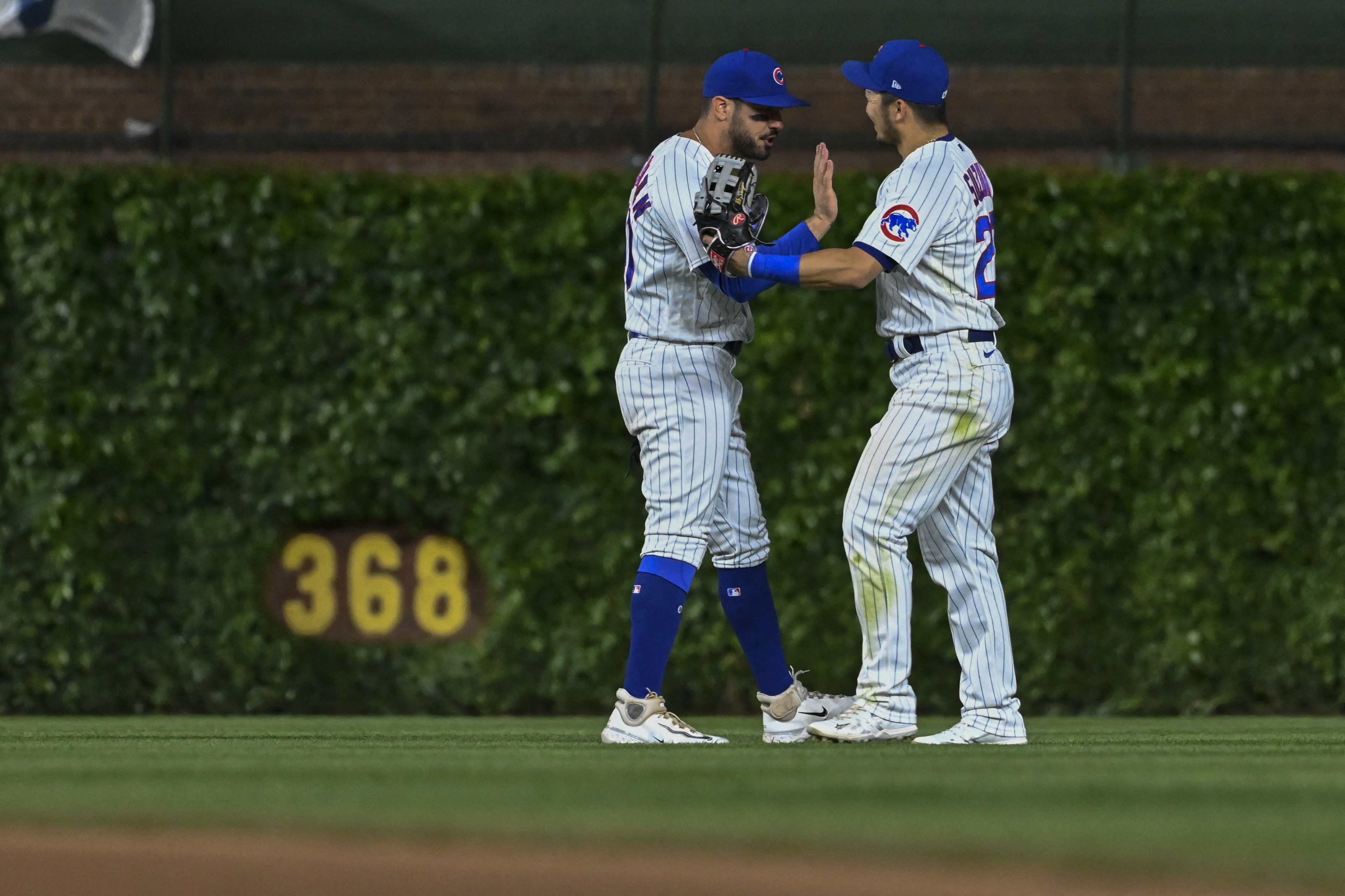 Behind Kyle Hendricks, Cubs get past Rays again | Reuters