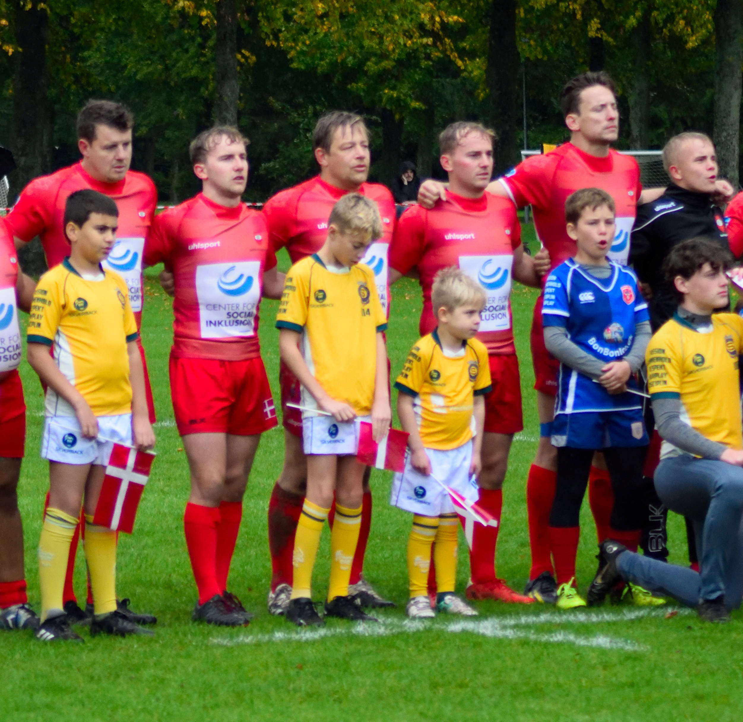 Amateur brothers turn international after Google search | Reuters