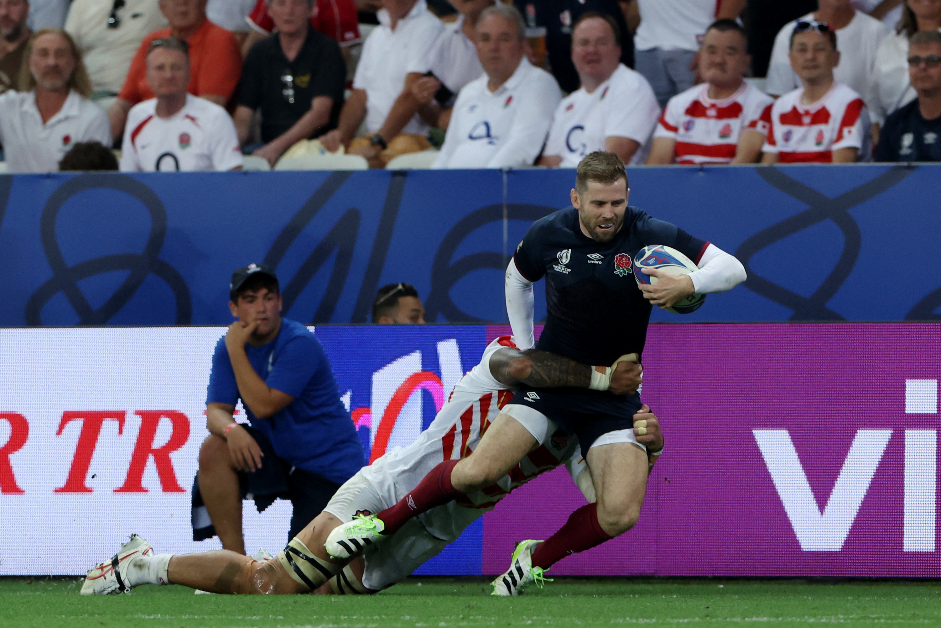 Boring, straight-jacketed England march on regardless | Reuters