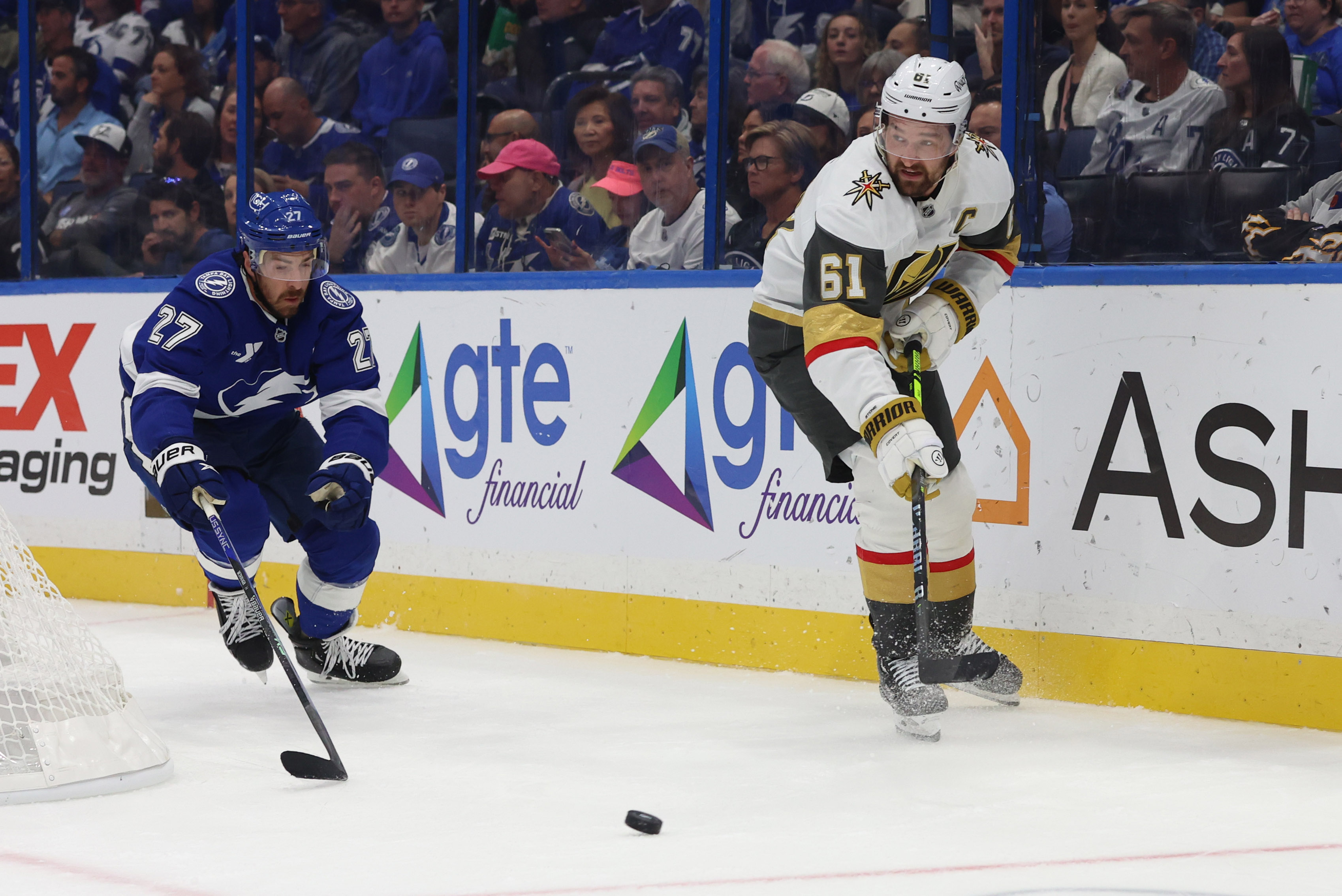 Nikita Kucherov, Lightning notch comeback win over Knights | Reuters
