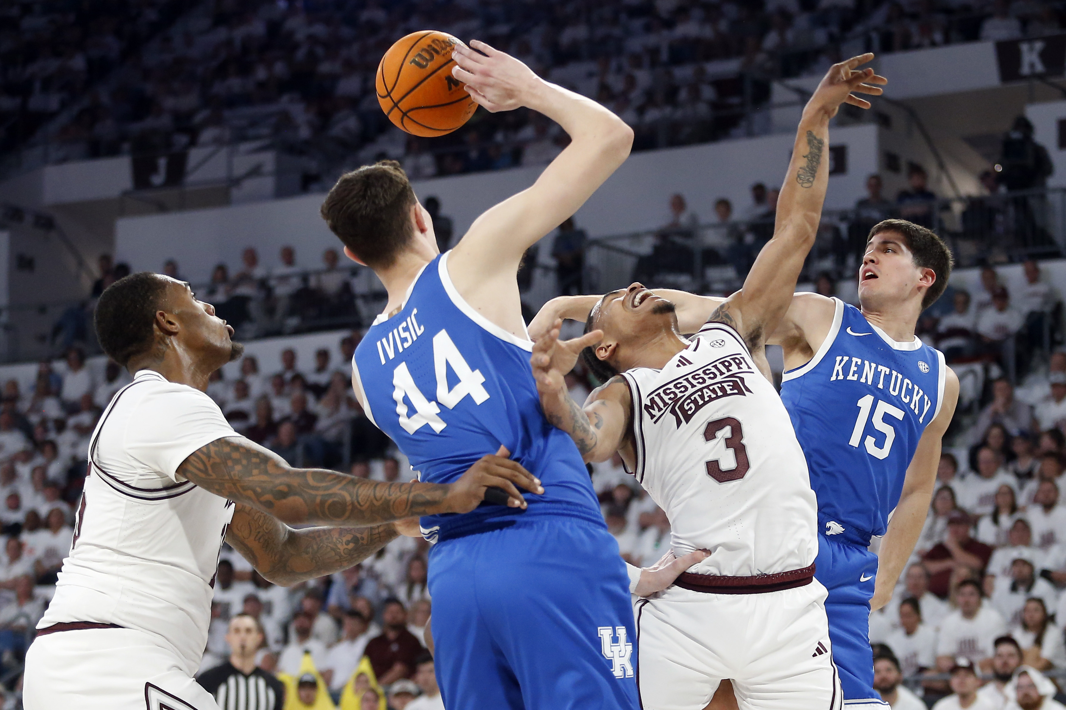 Reed Sheppard's heroics lift No. 16 Kentucky over Mississippi State ...