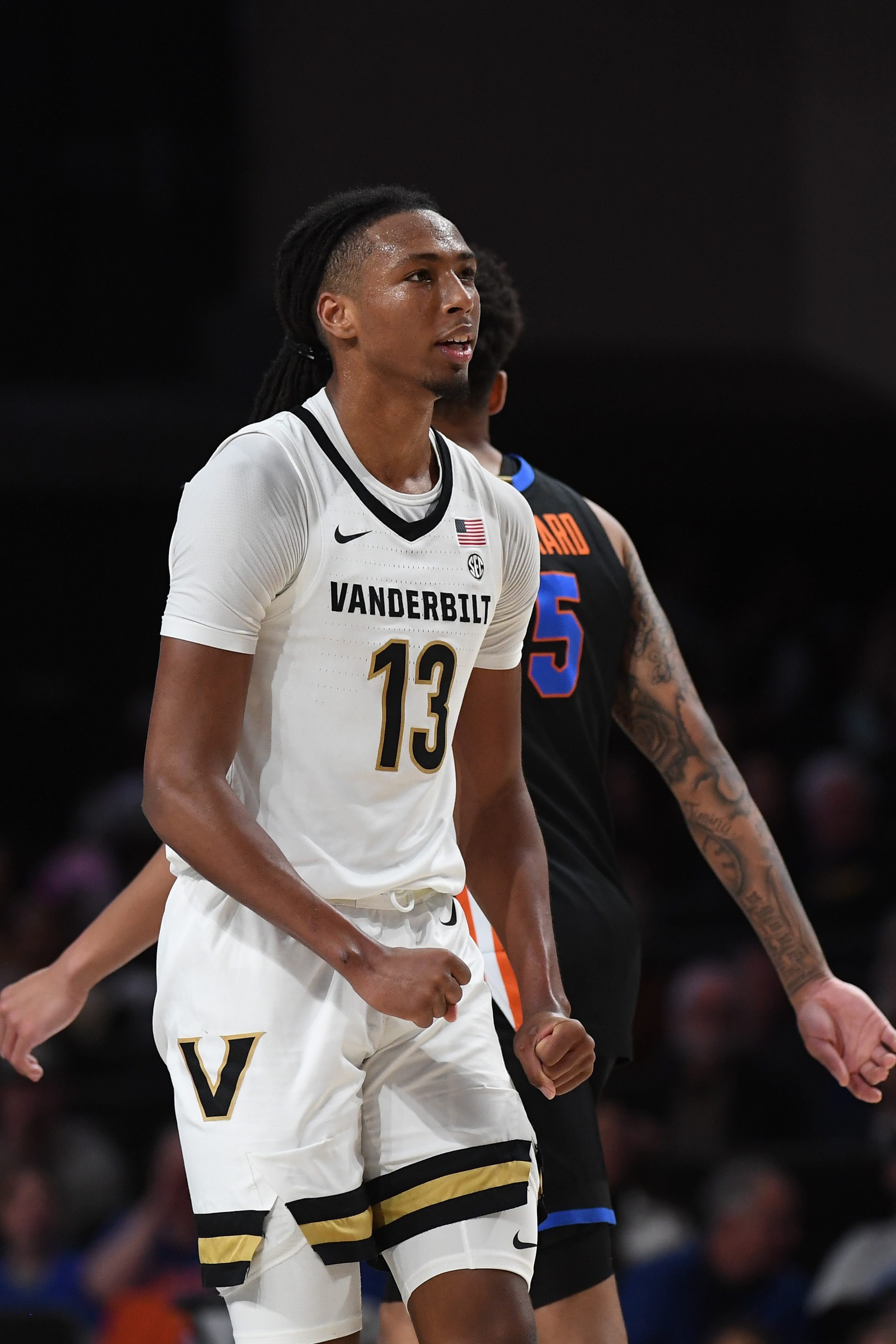 Tyrin Lawrence's clutch steal, bucket lift Vanderbilt past Florida | Reuters
