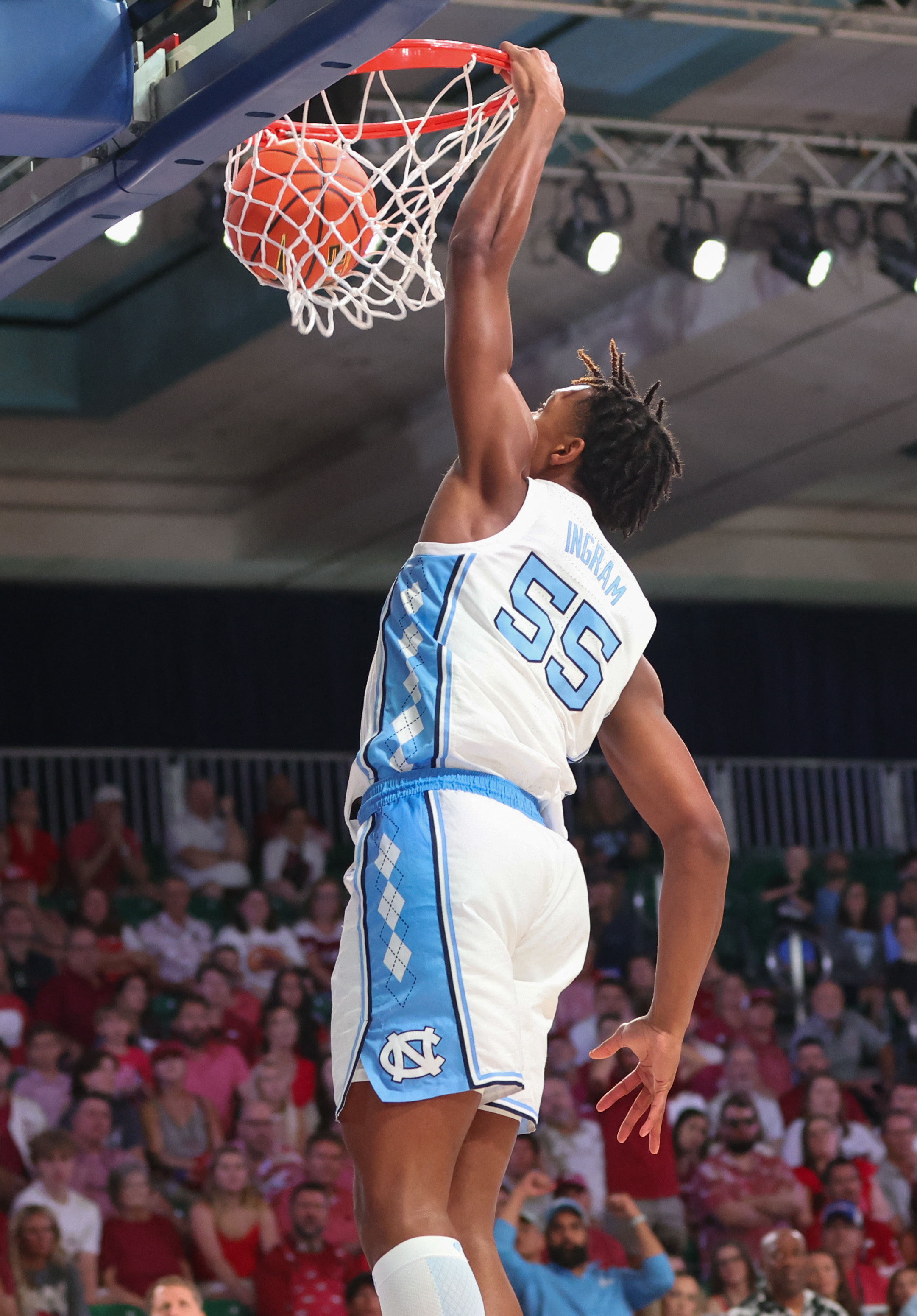 RJ Davis paces No. 14 North Carolina past No. 20 Arkansas | Reuters