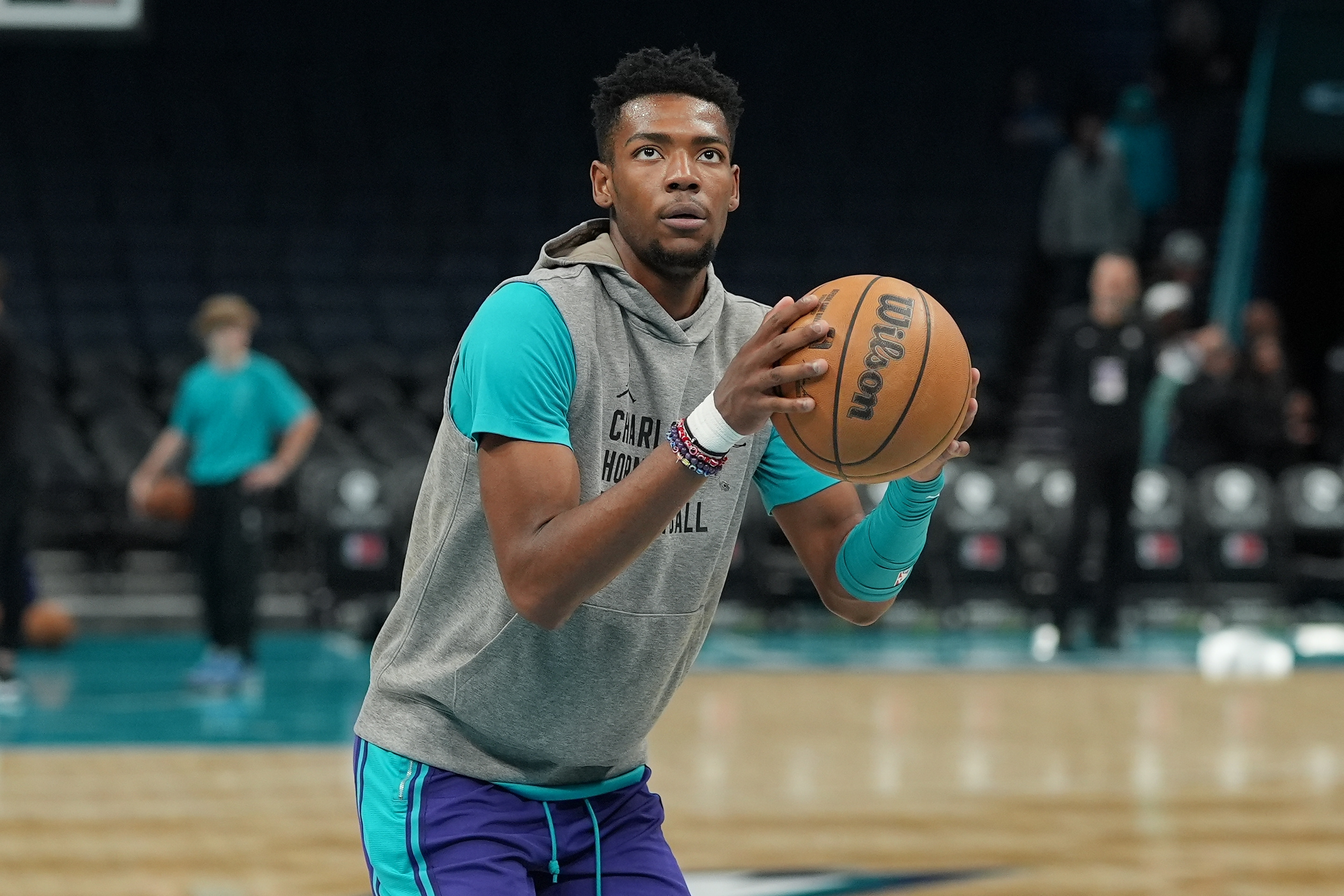 Paul George drops 41 points as Clippers beat Hornets | Reuters