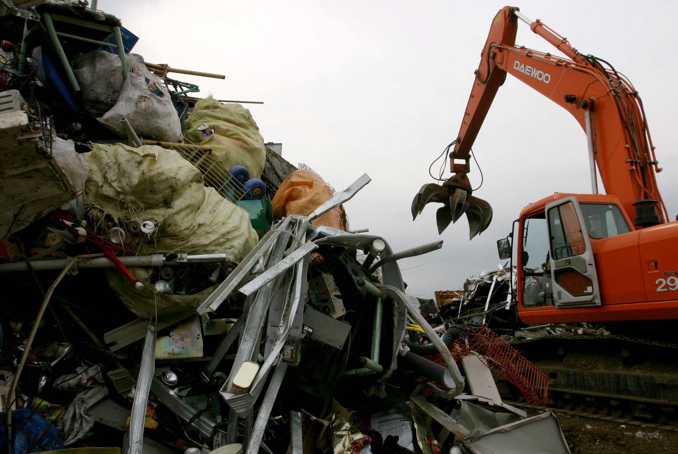 S.Korea plans to manage steel scrap as strategic asset as prices surge ...