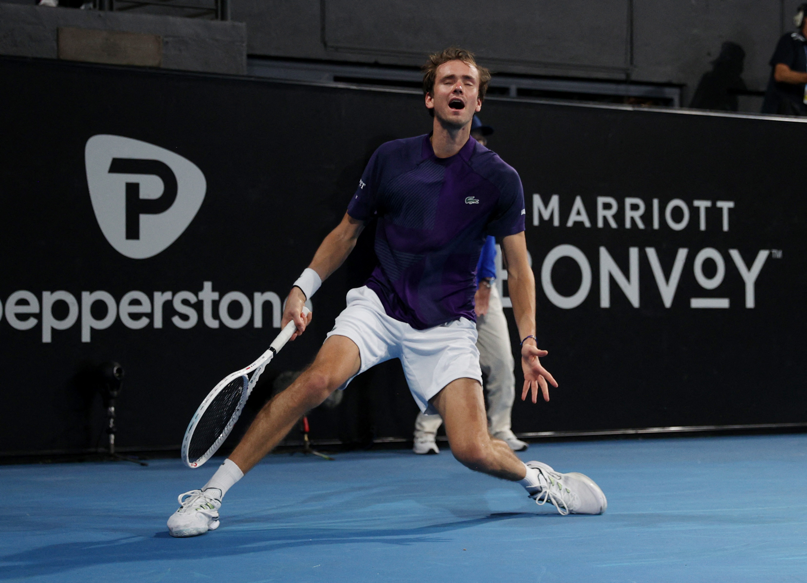 Djokovic shakes off hamstring issue to down Medvedev, reach Adelaide ...