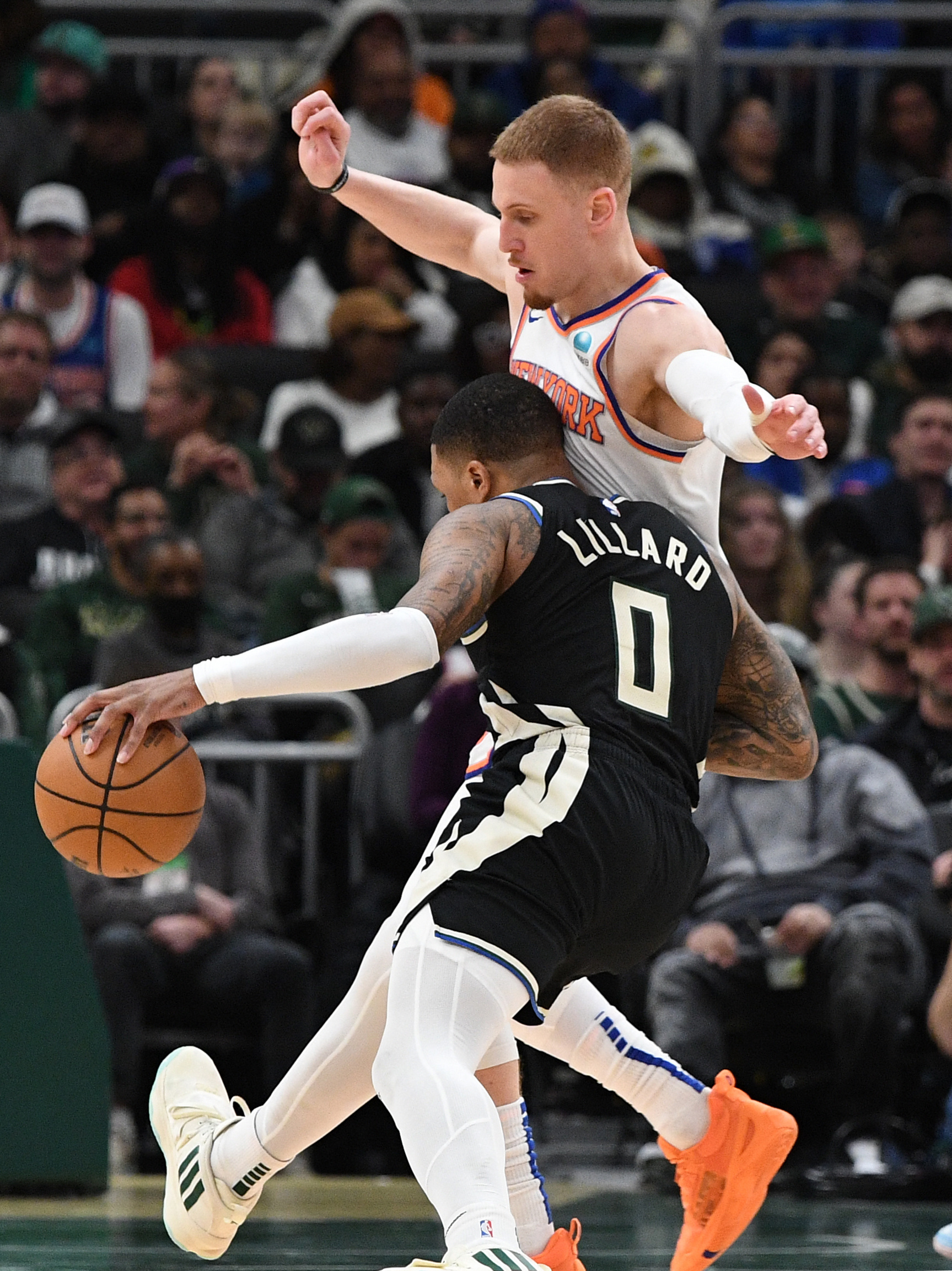 Jalen Brunson leads Knicks' comeback win vs. reeling Bucks | Reuters