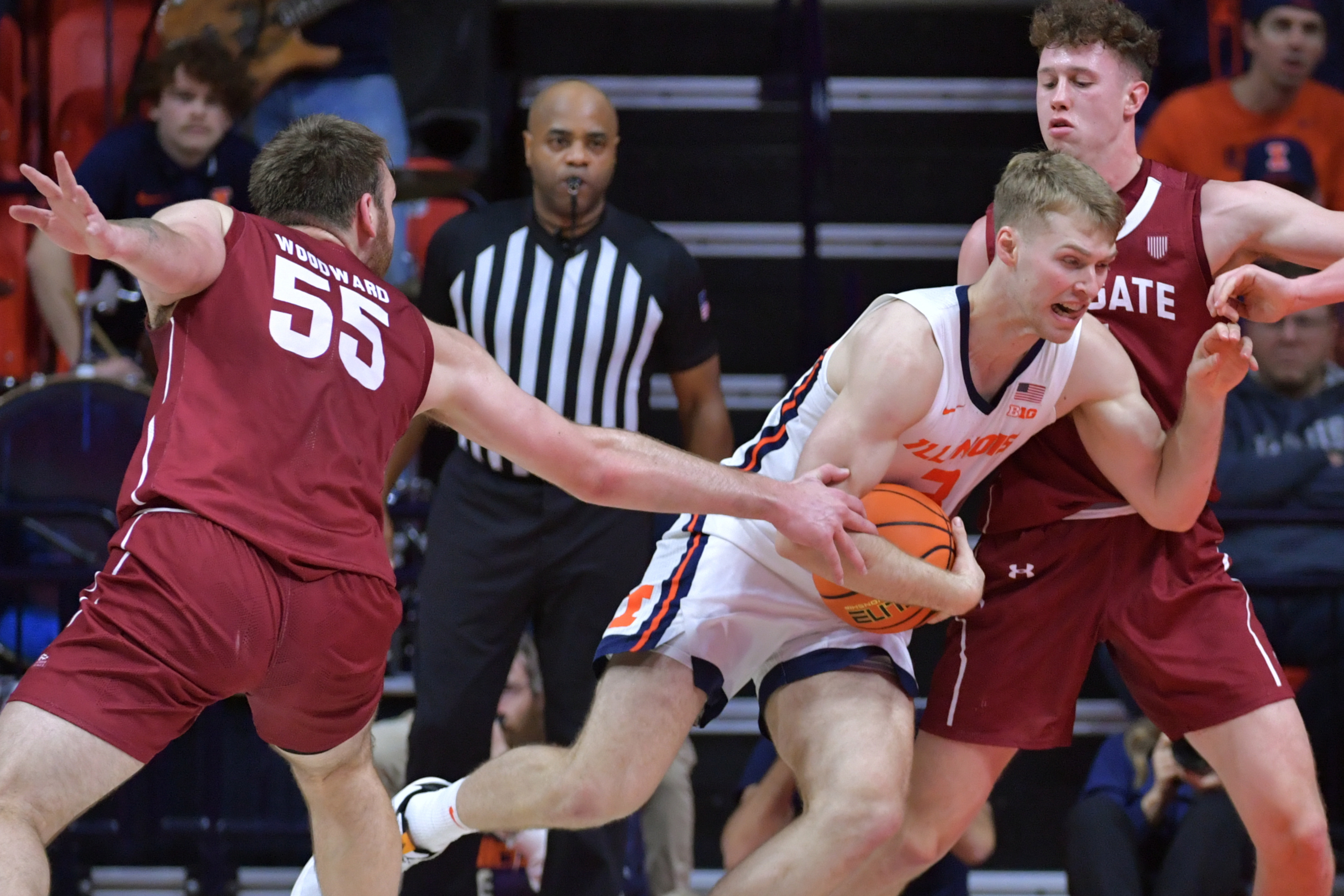 Coleman Hawkins, No. 16 Illinois take care of Colgate | Reuters
