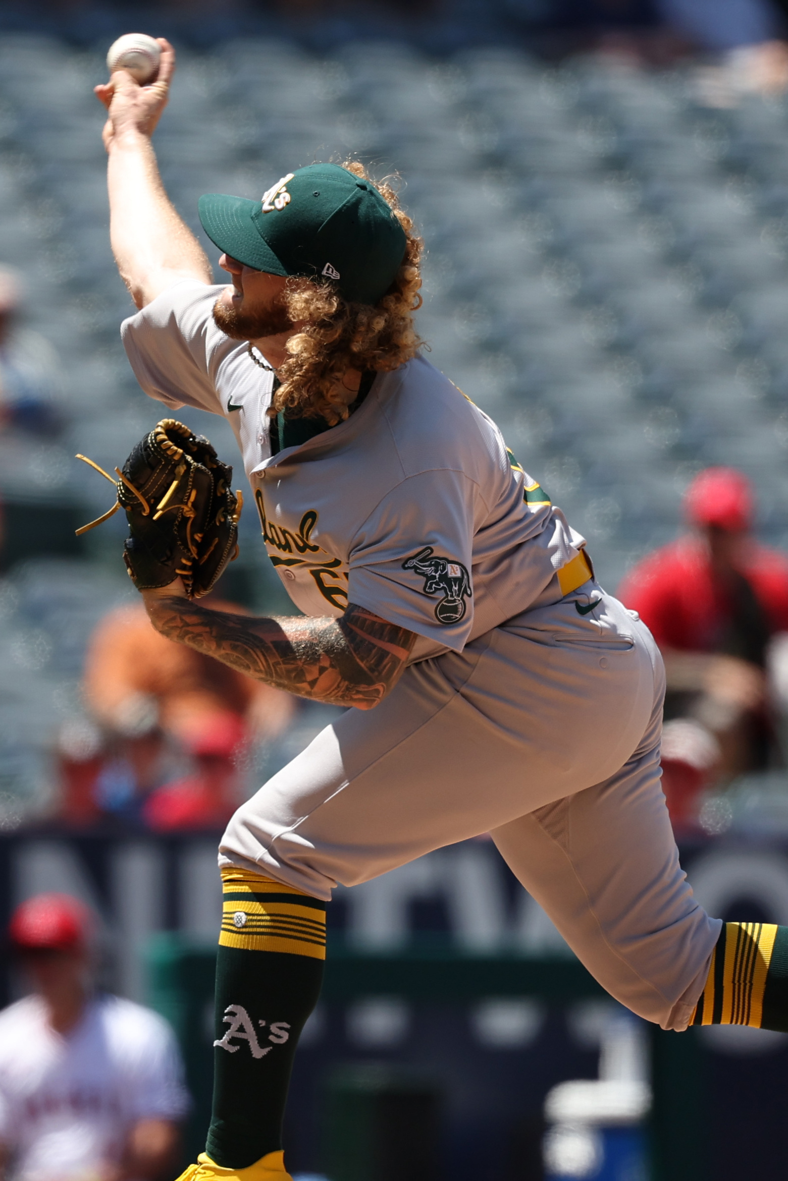 Five-run sixth powers Angels past Athletics | Reuters