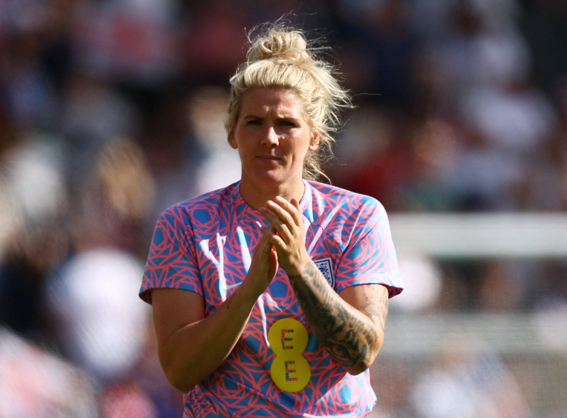 England's Bright joins chorus of calls for action on ACL injuries | Reuters